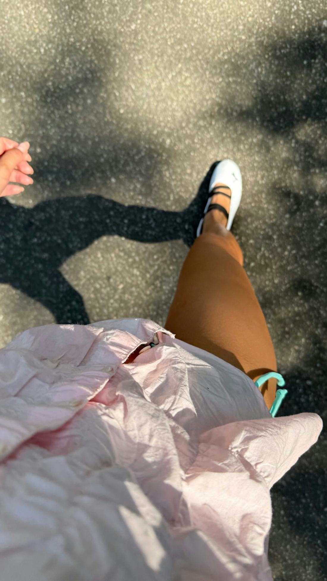 Emily Ratajkowski Paired Her Thong Bikini With $80 “Sneakerinas”