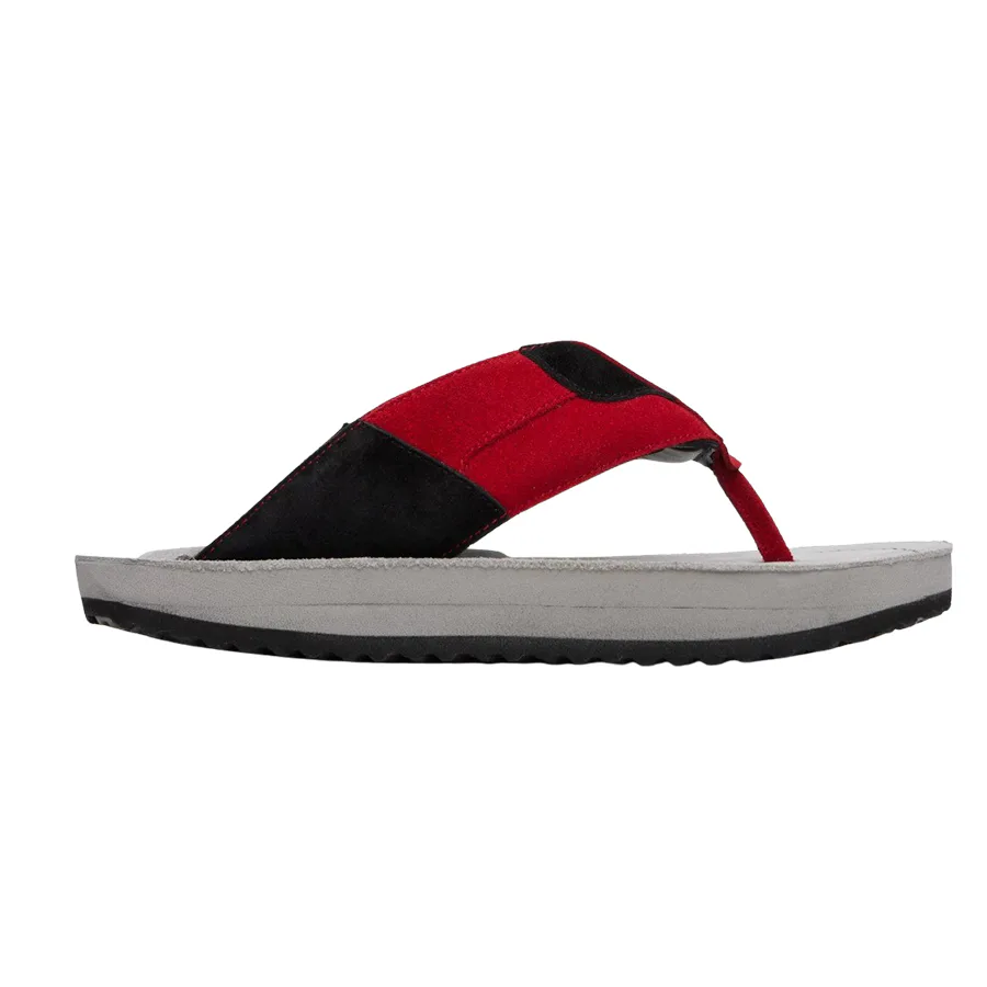 24 Fashionable Flip-Flops That Work Beyond the Beach