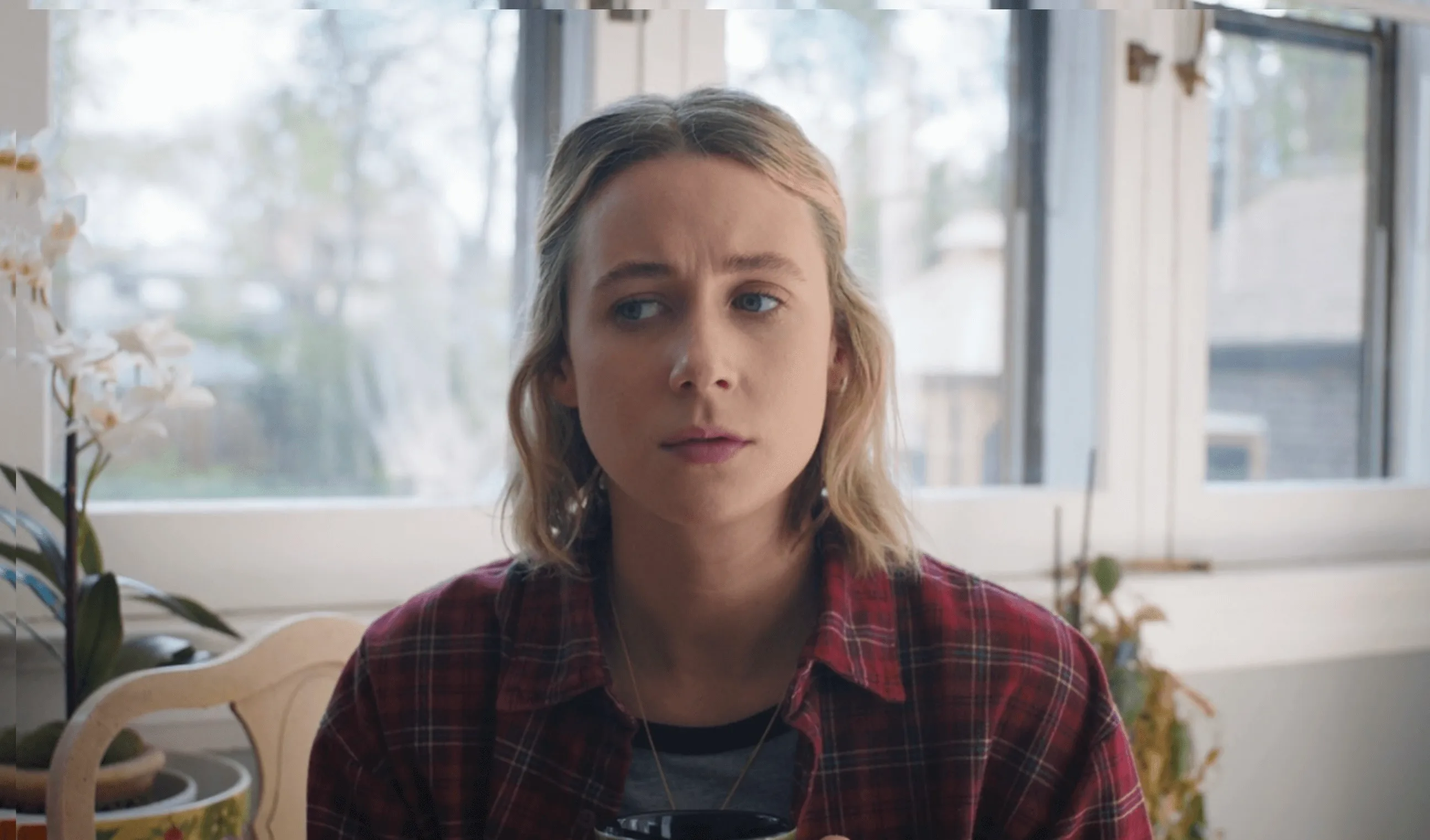Lucy Freyer Talks 'Adults,' TikTok Edits, & 'Girls' Comparisons