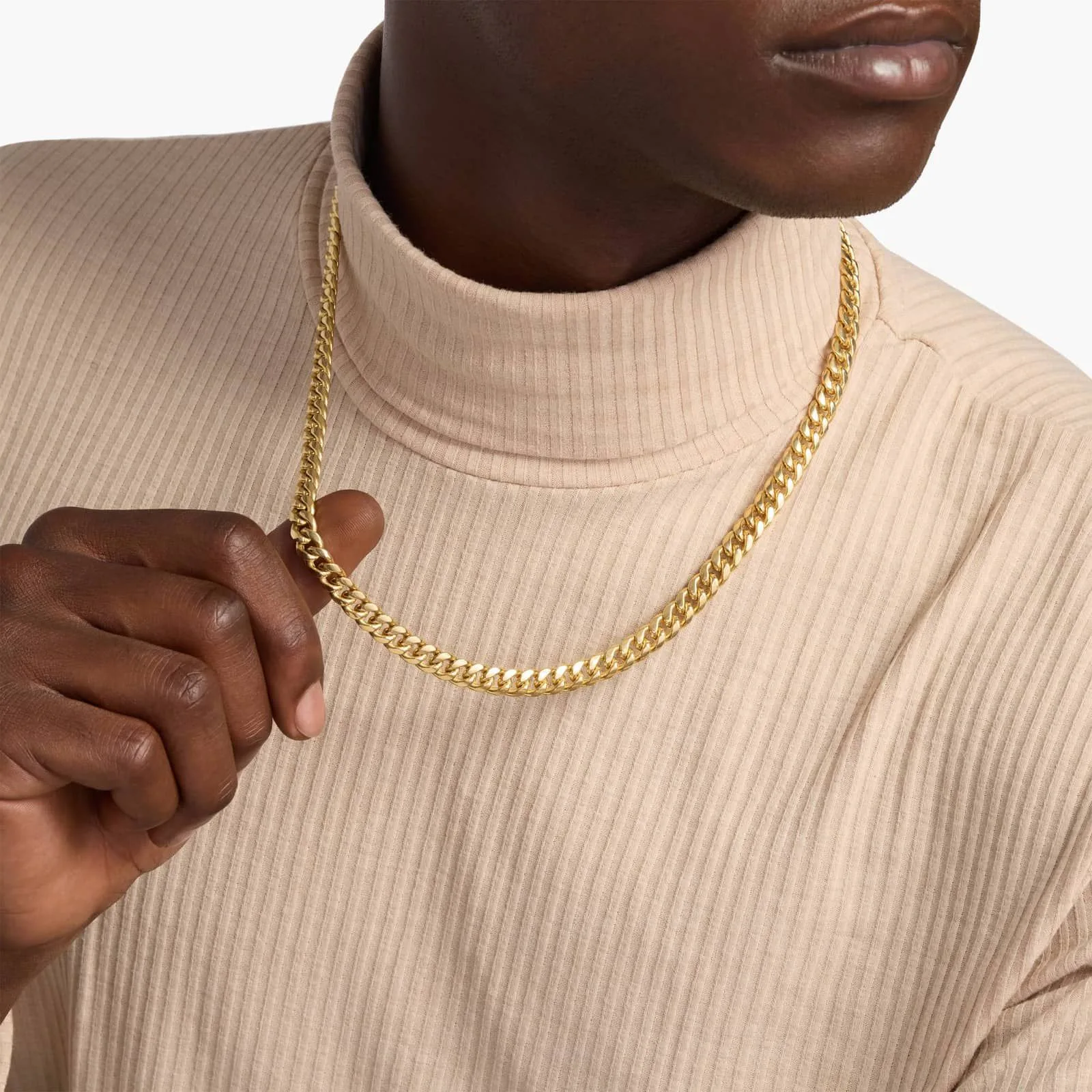 Blue Nile Jewelry: 5 Timeless Jewelry Pieces To Add To Your Collection