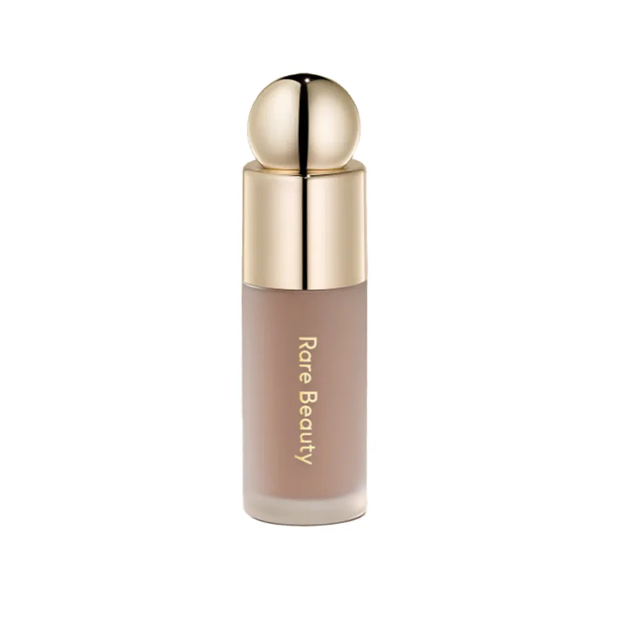How to Soft Sculpt Your Face Makeup & Why It’s Different From Contouring