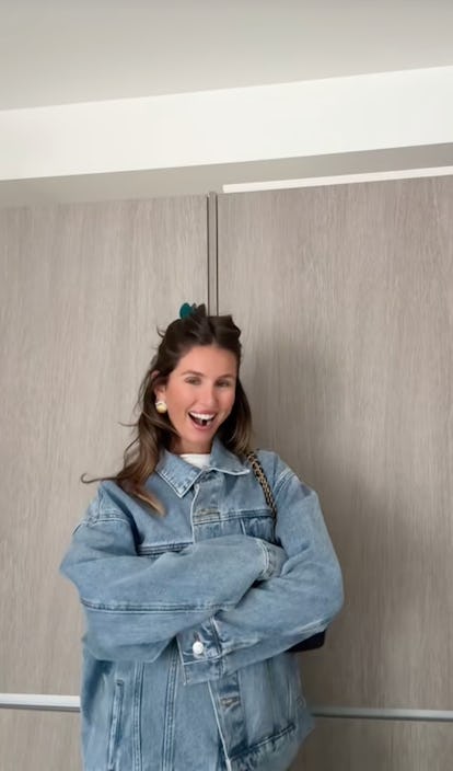 TikTok's "Chelsea Parke" Claw Clip Trend Serves Cool "IDC" Energy