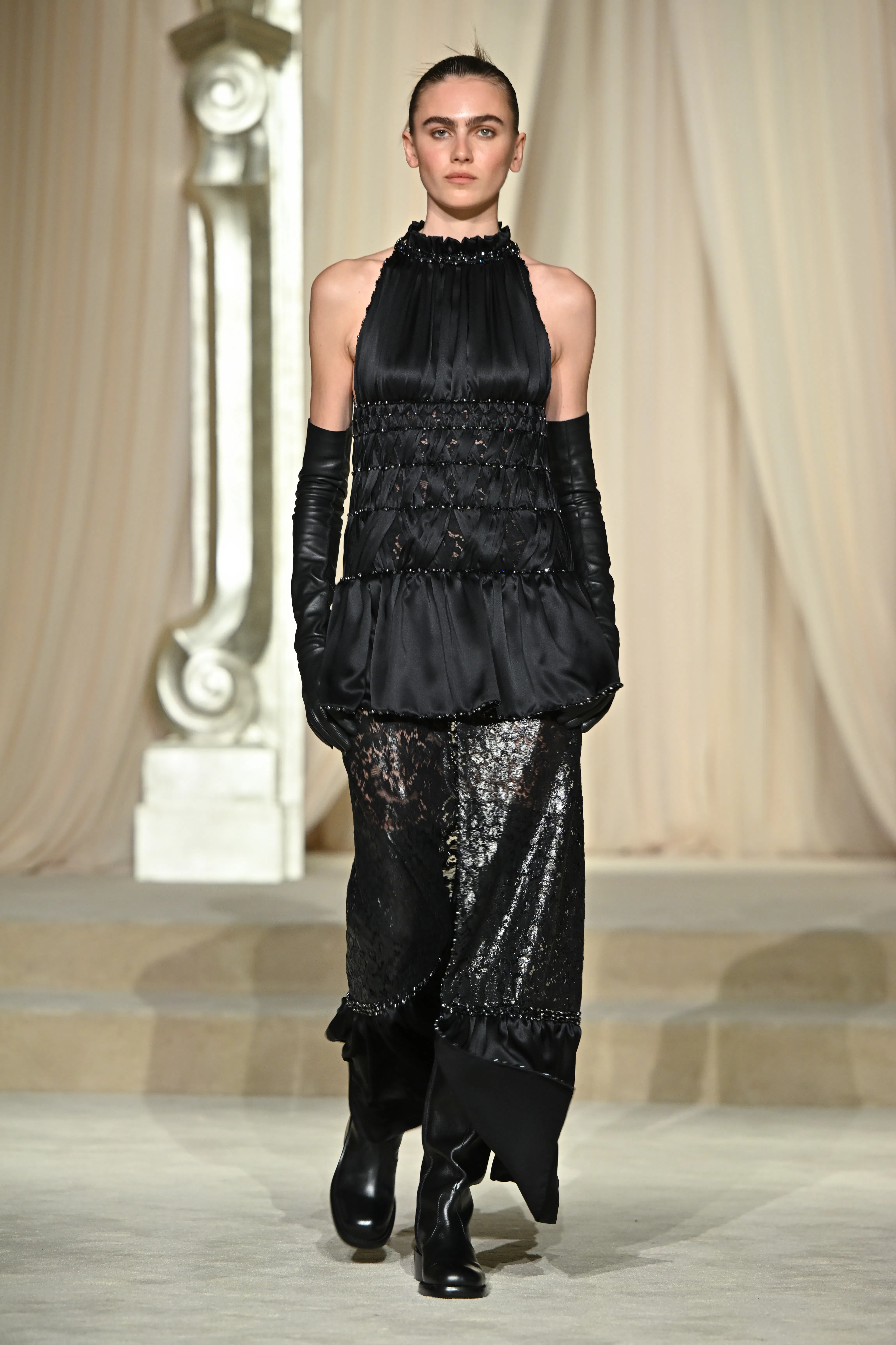 The Best Looks From Couture Week Fall 2025: Runway Photos