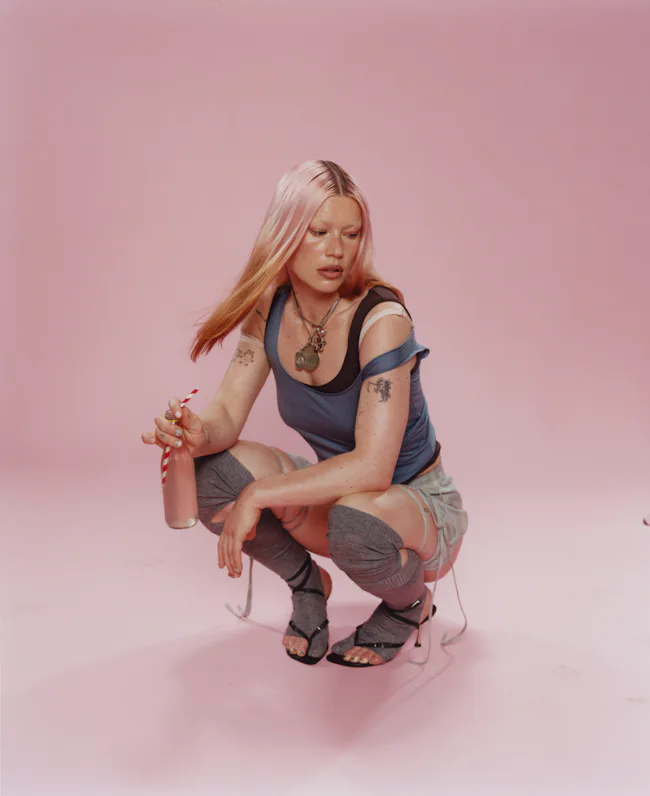 Wet Leg’s Rhian Teasdale On ‘Moisturizer’ Album & Harry Styles Tour