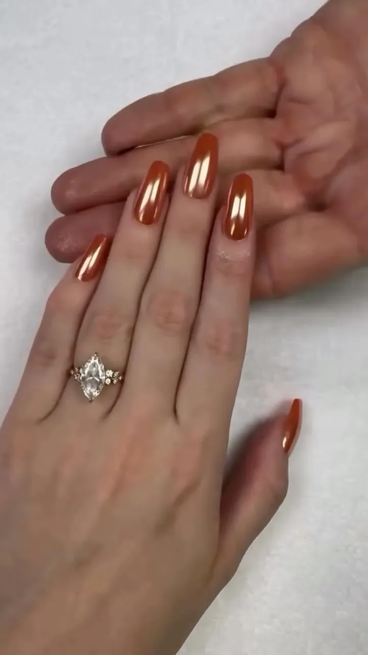 Selena Gomez Just Made Pumpkin Spice Manicures Cool Again