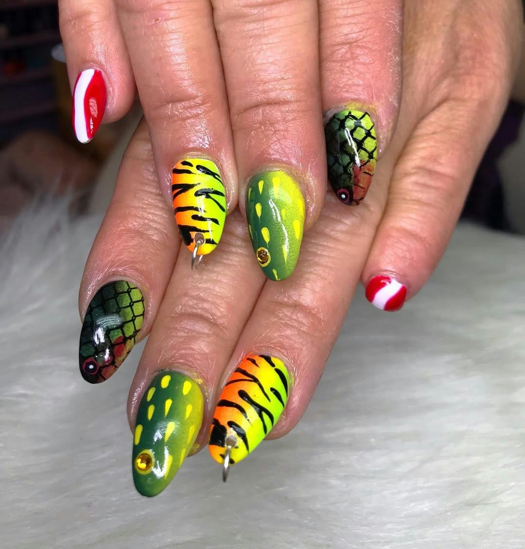 Fish Lure Nails Are Fall 2025's Quirkiest Mani Trend