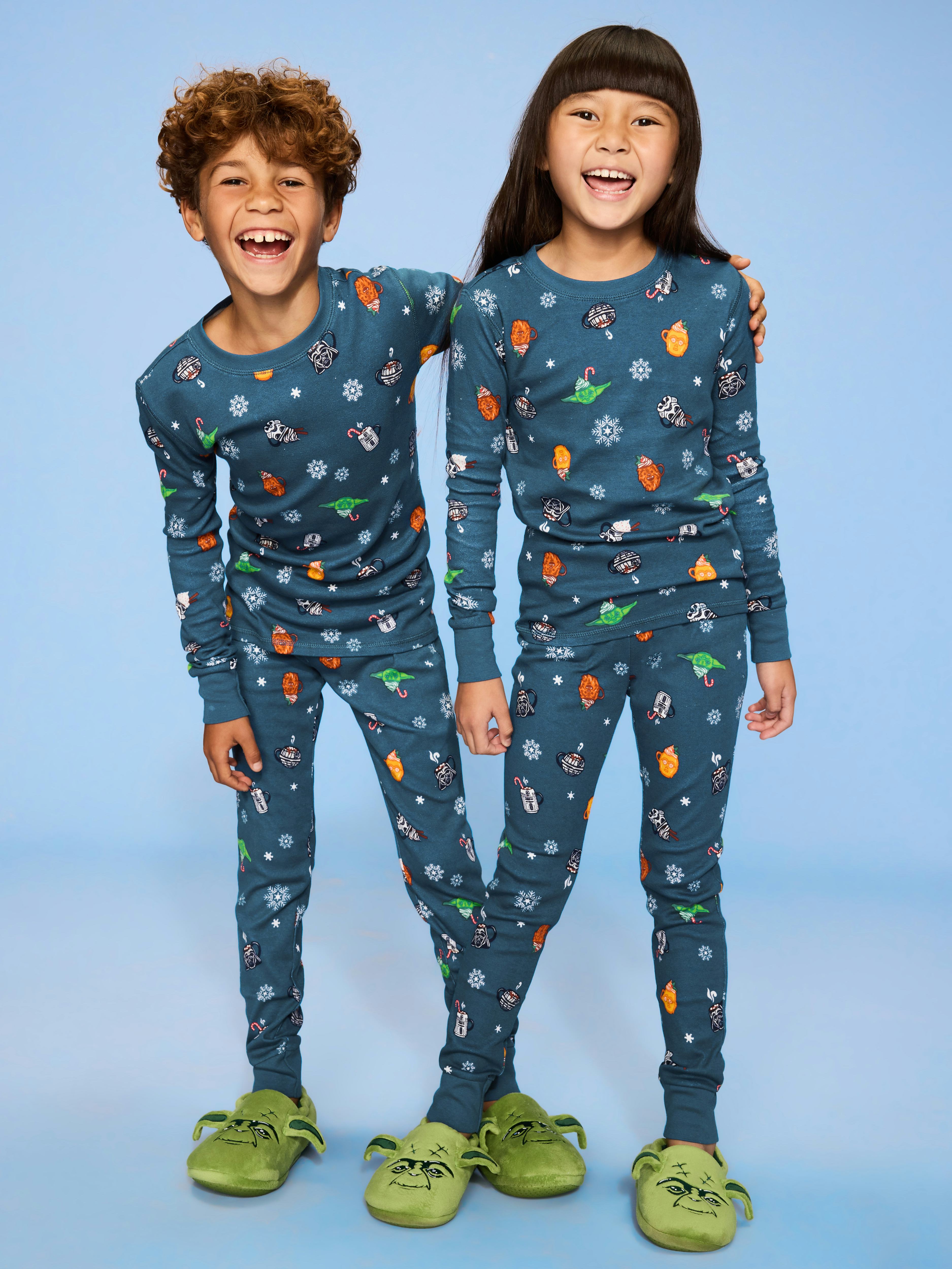 Old Navy Jingle Jammies x Disney 2025 Exclusive Reveal