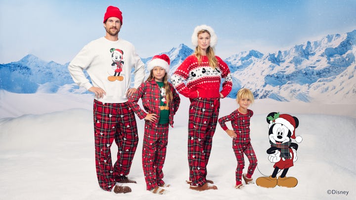 Old Navy Jingle Jammies x Disney 2025 Exclusive Reveal