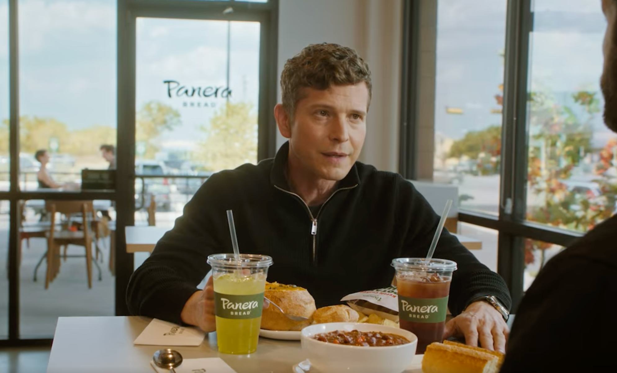 'Gilmore Girls': Dean & Logan Actors Reunite In Panera Ad