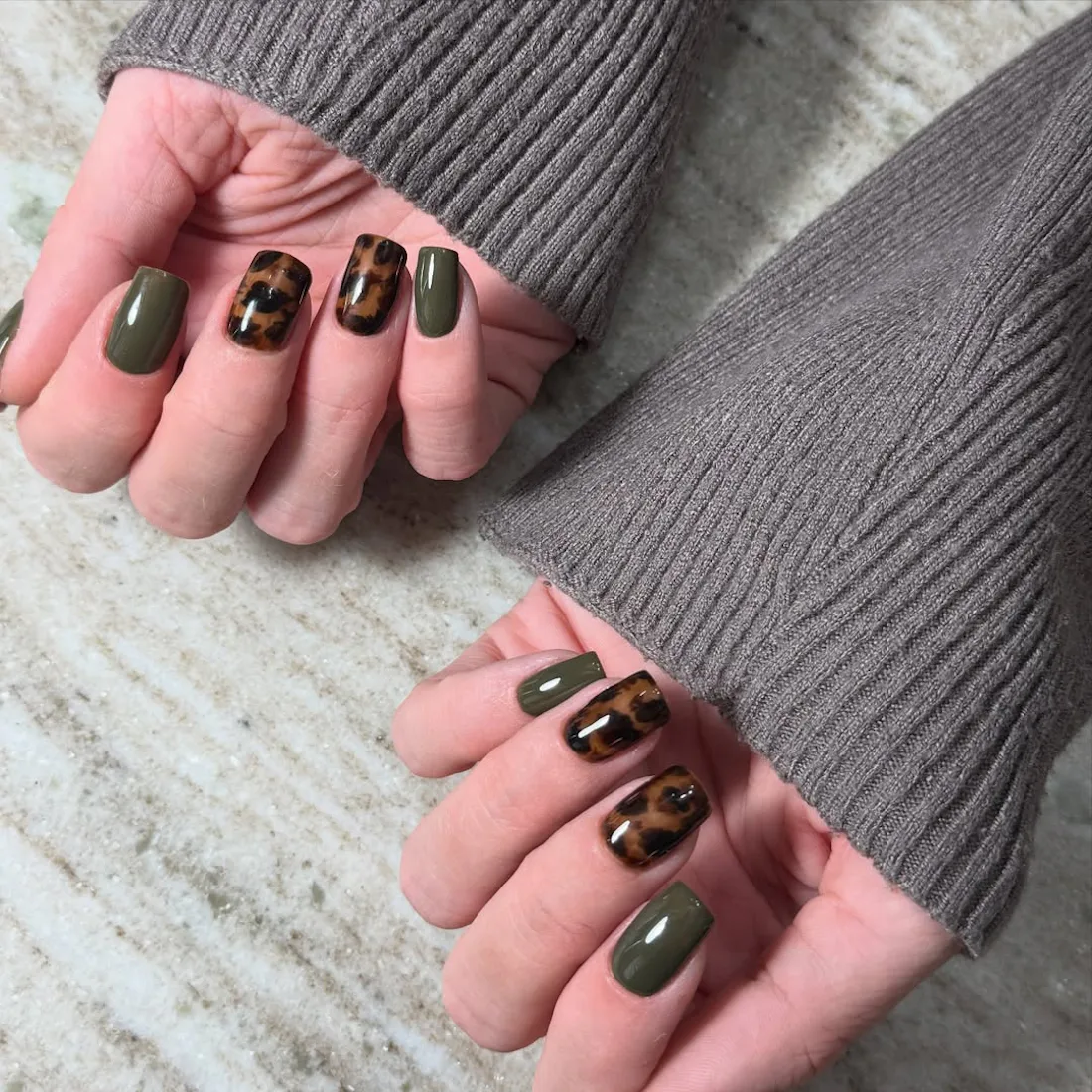 35 Trendy Green Nail Ideas For Fall 2025