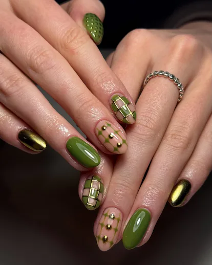 35 Trendy Green Nail Ideas For Fall 2025