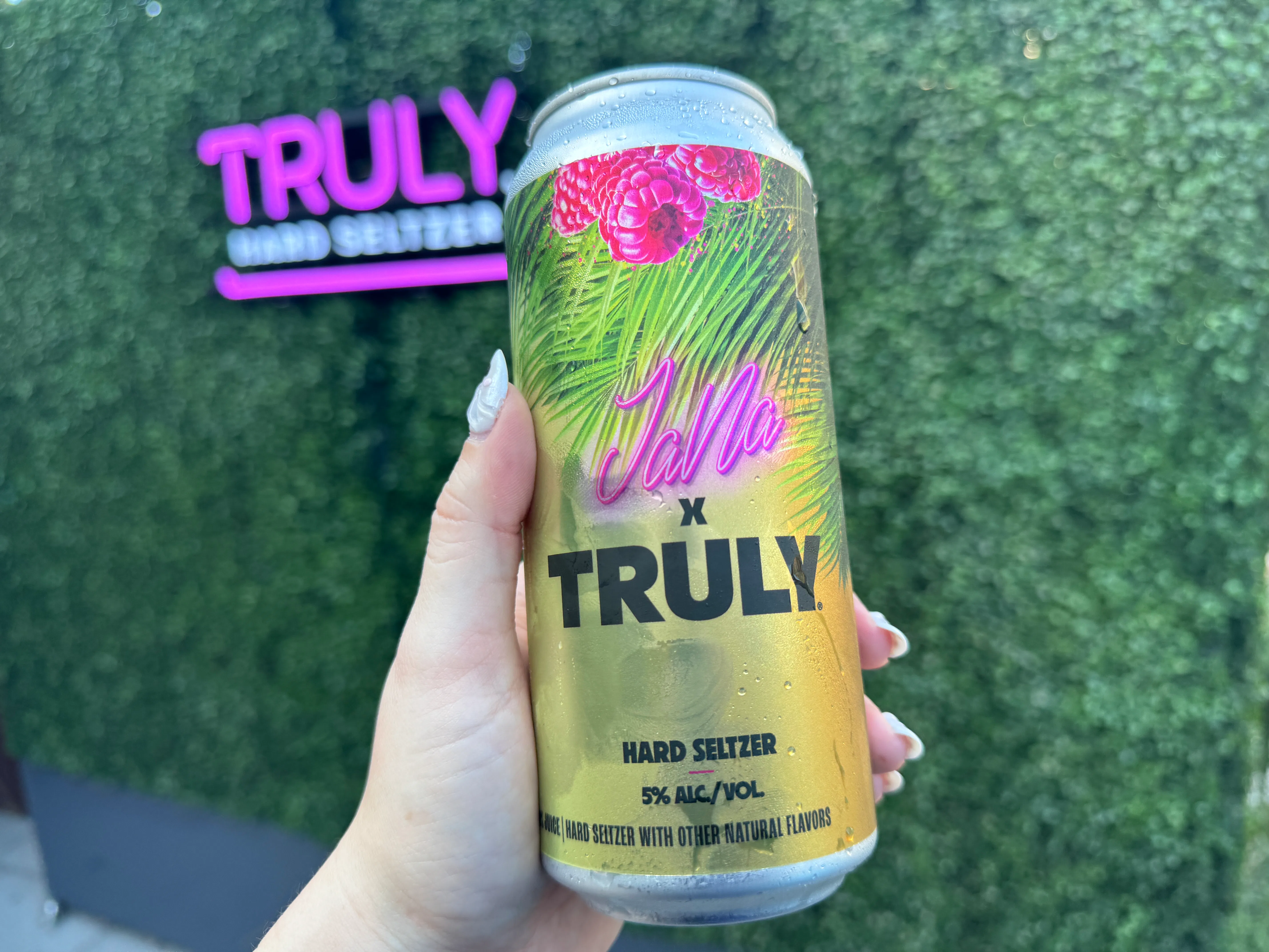 I Tried JaNa Craig's No Shade, Just Tea Truly Hard Seltzer Flavor