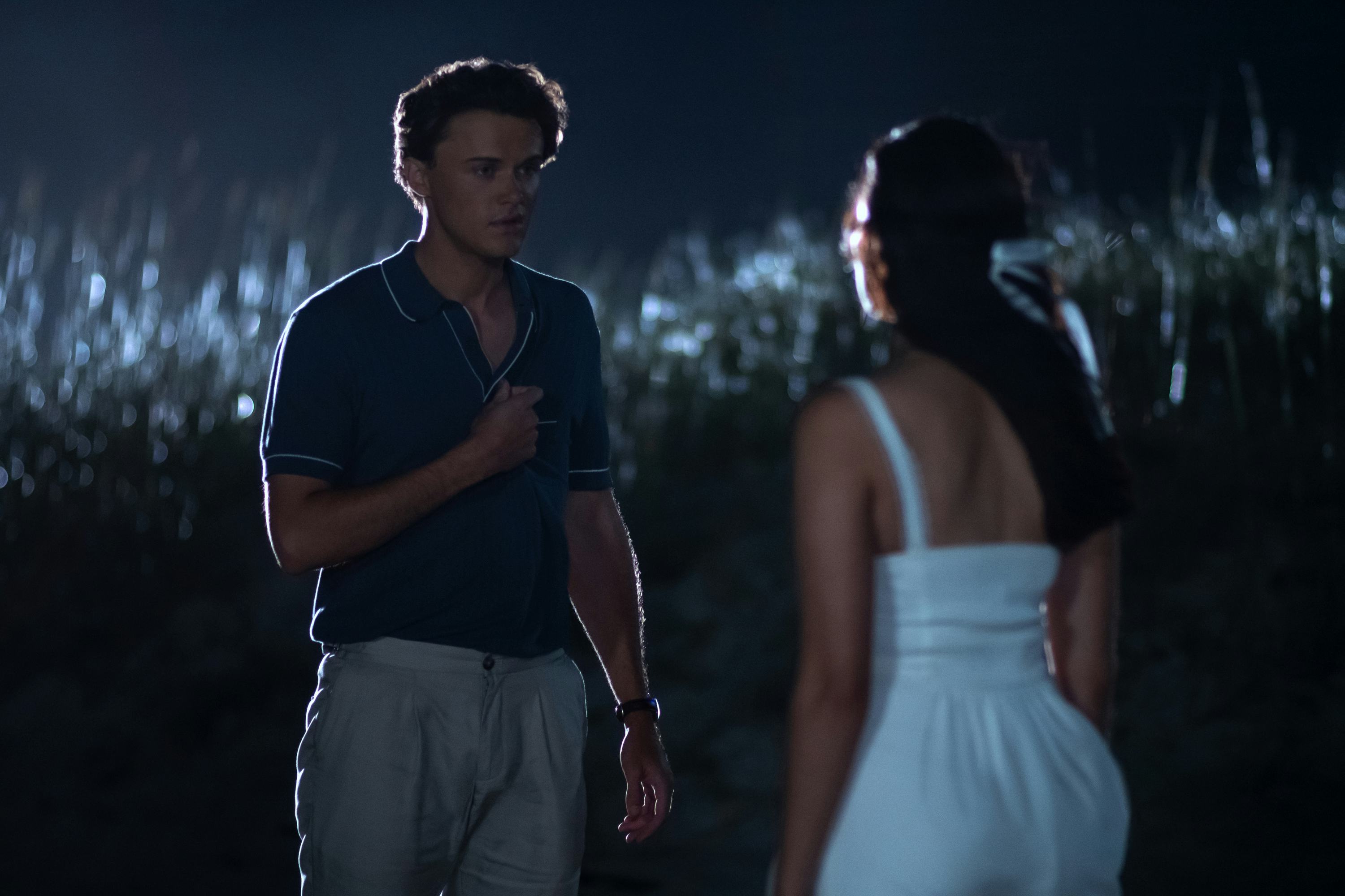 'Summer I Turned Pretty': Jennifer Lawrence Is Team Jeremiah