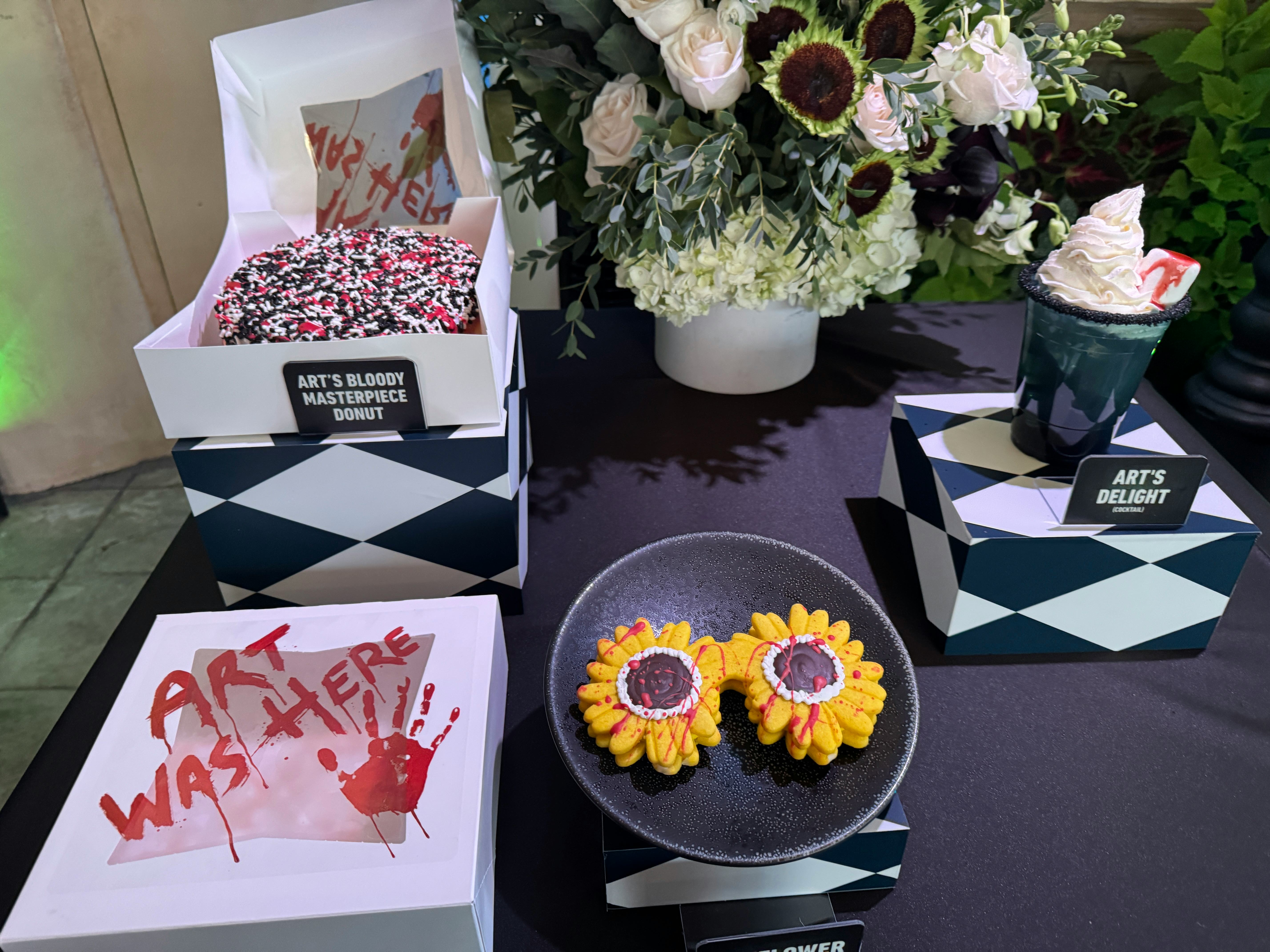 I Tried Universal Studios' Halloween Horror Nights 2025 Snacks