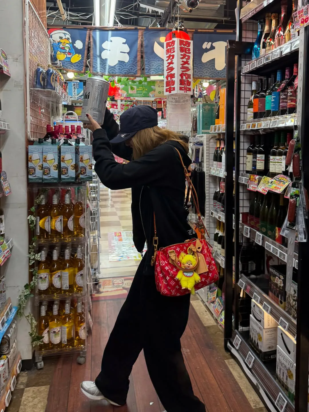 Blackpink's Lisa Wears a $350,000 Hermès Birkin for a Night Out