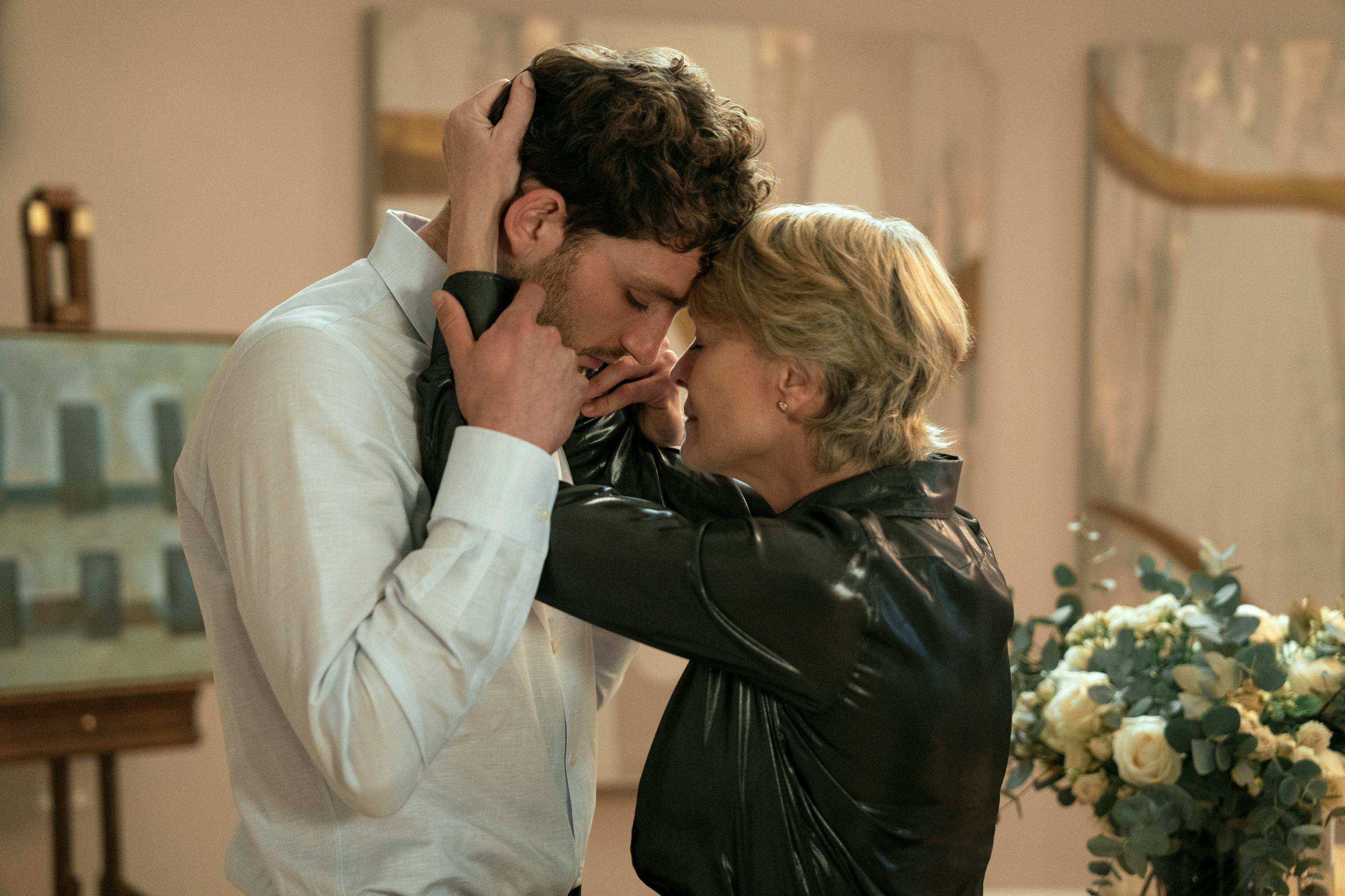 'The Girlfriend' Book Ending & Plot Summary, Explained