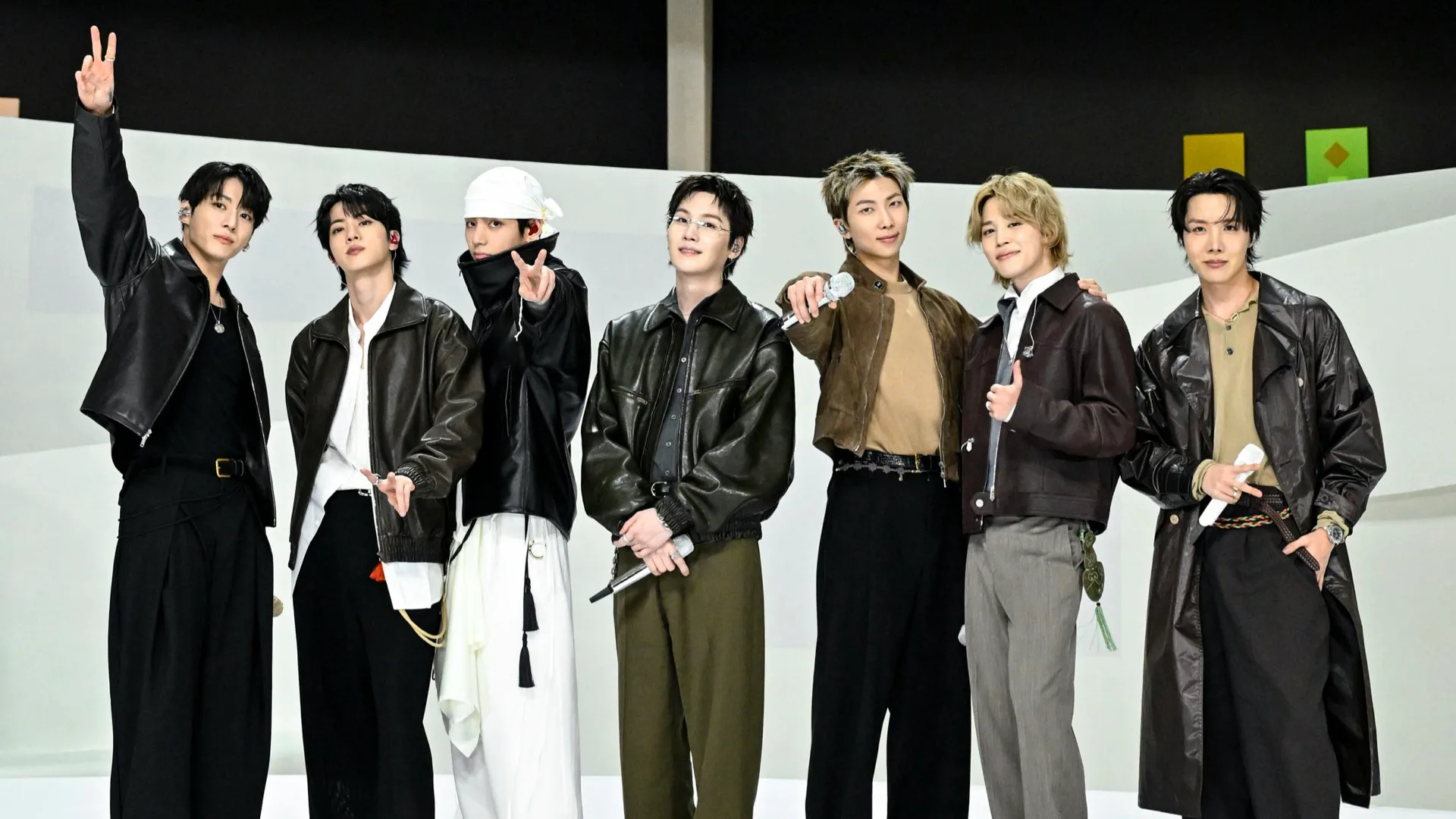A 2026 Guide To BTS' ARIRANG World Tour Merch & Pop-Ups