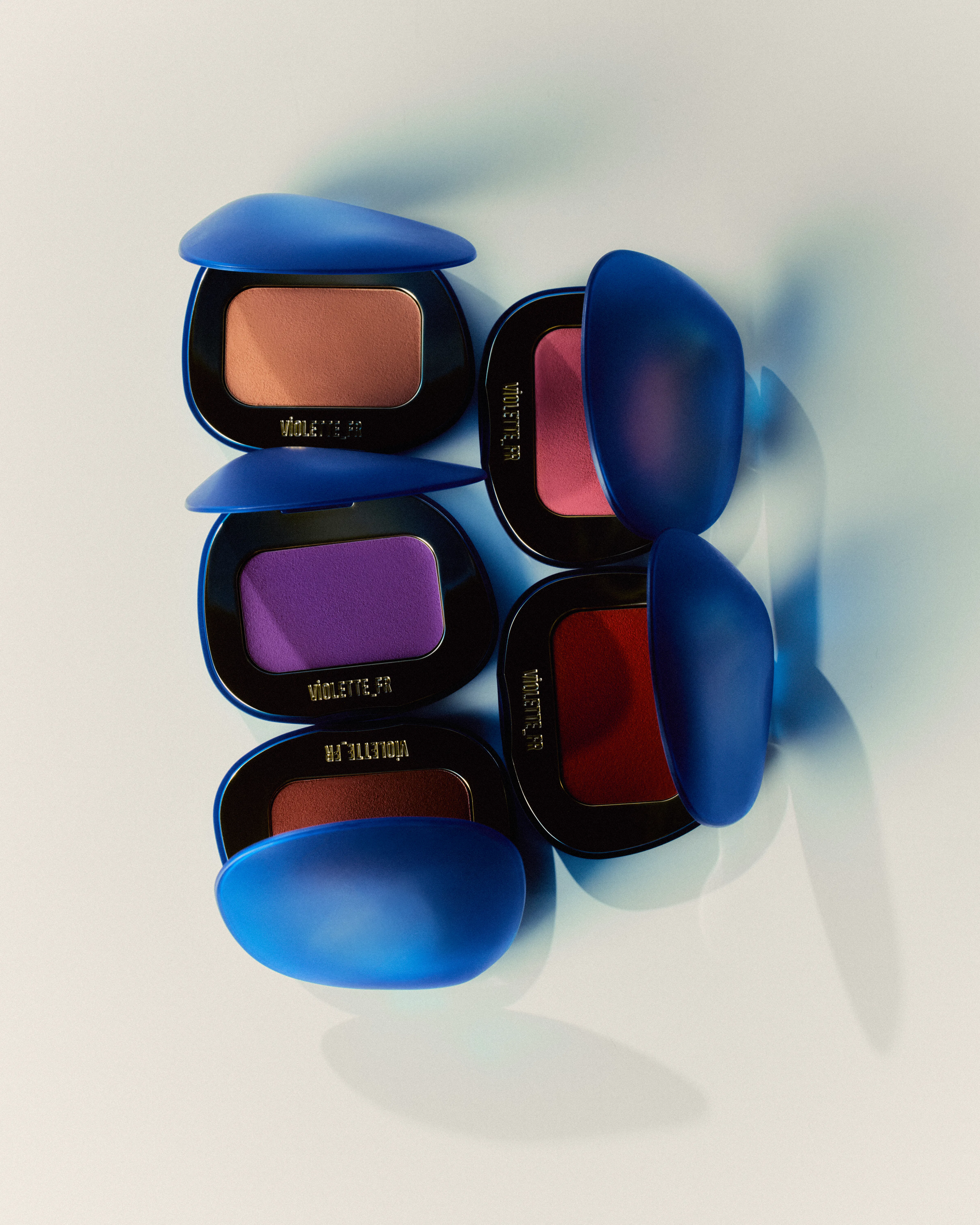 Violette FR's Plume Blush Is Perfect For A Blurred Makeup Look