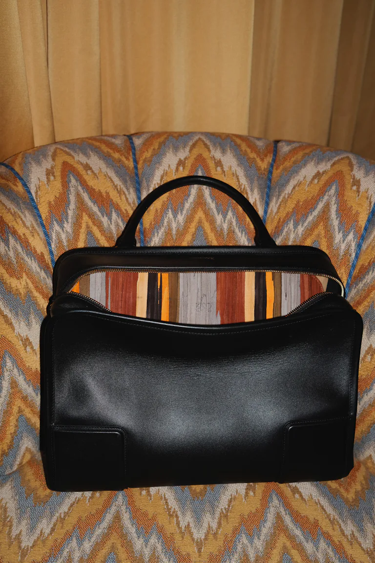Loewe's Amazona 180 Tote Is "The Perfect Work Bag" For 2026