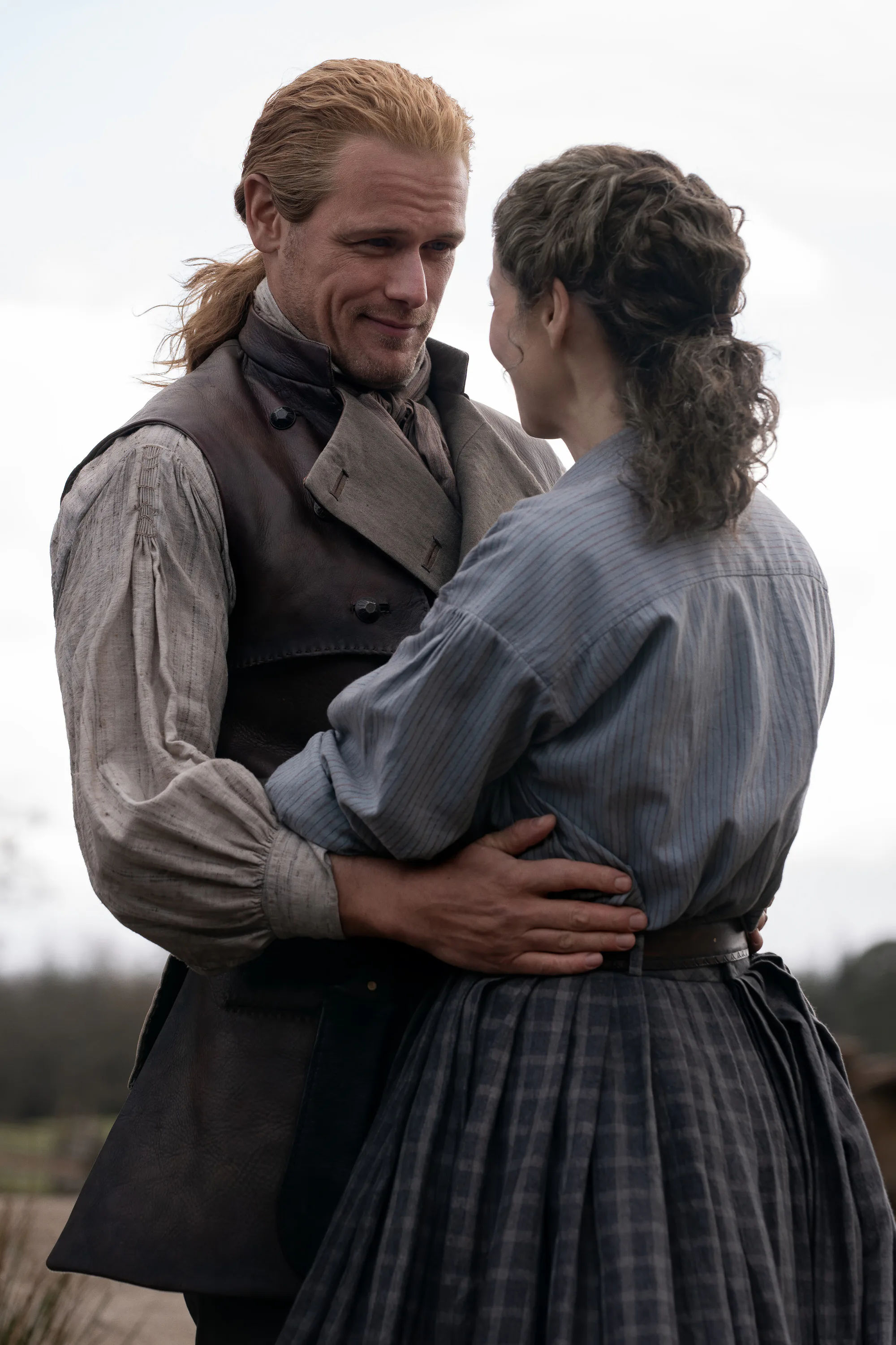 'Outlander': Final Sam Heughan Scene Made Caitríona Balfe Emotional
