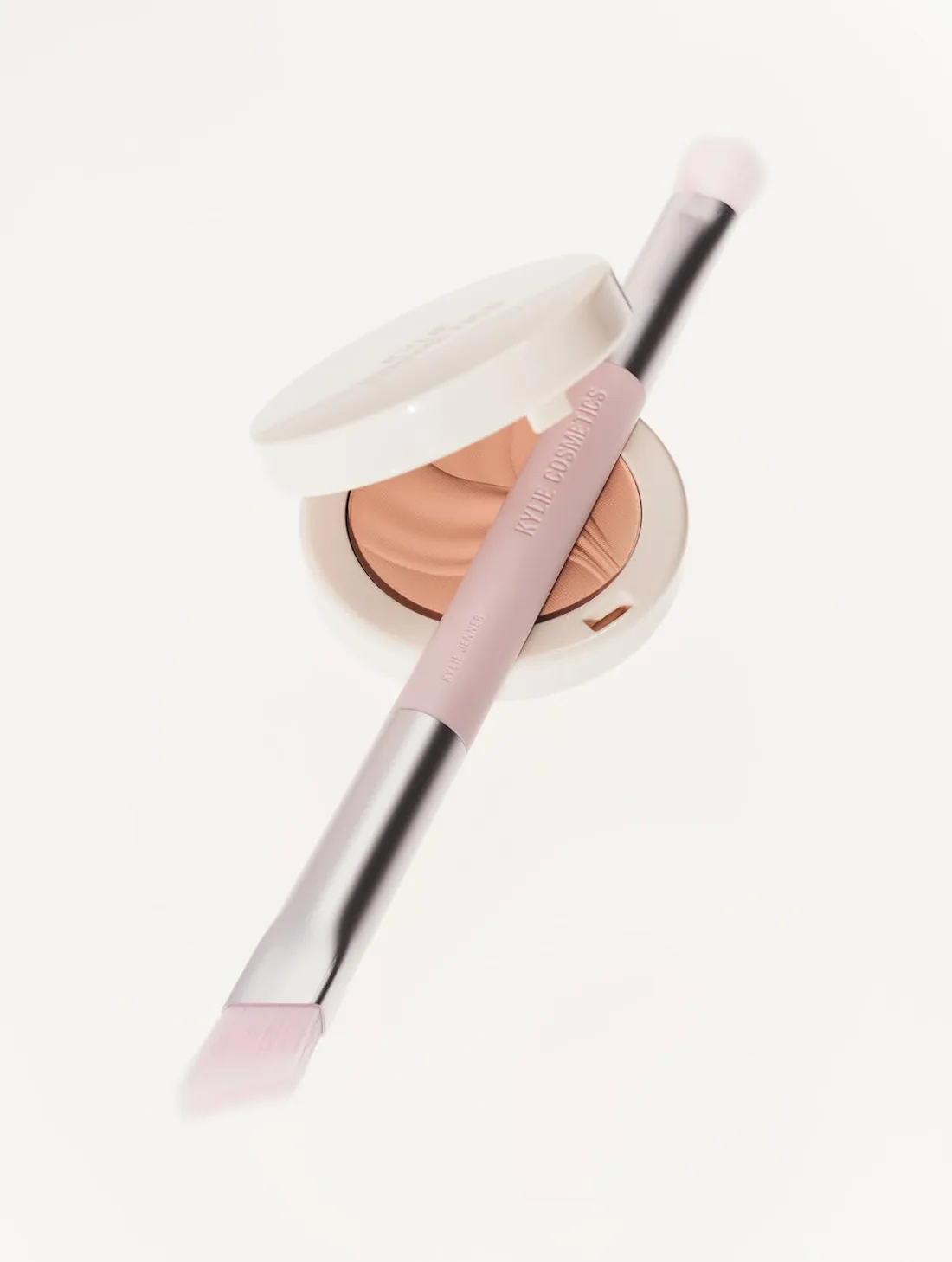 I Tried Kylie Cosmetics' New Brightening Powder On My Dark Circles