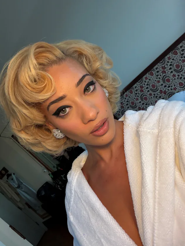 Reign Judge Was A Vintage Vixen For Her Very First Live Performance