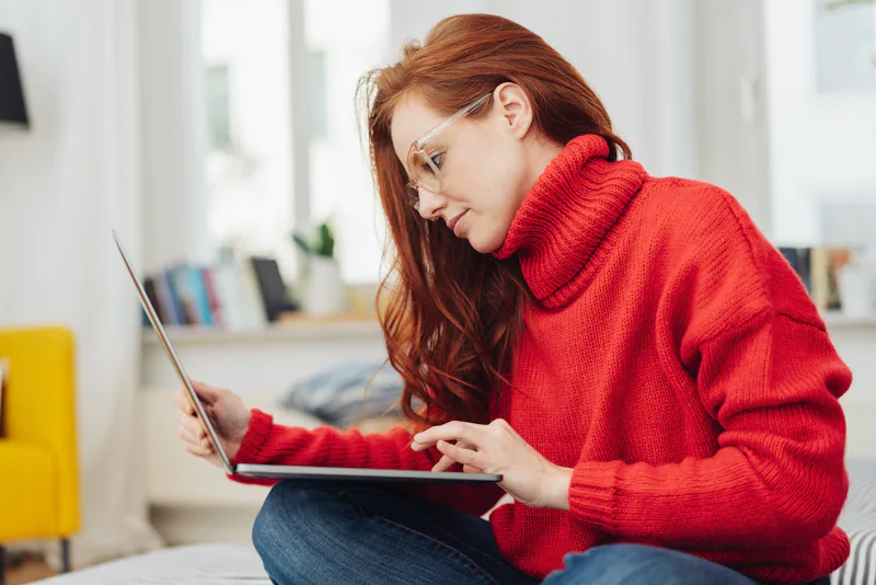 7 Ways To Beat The Winter Blues If You Work From Home