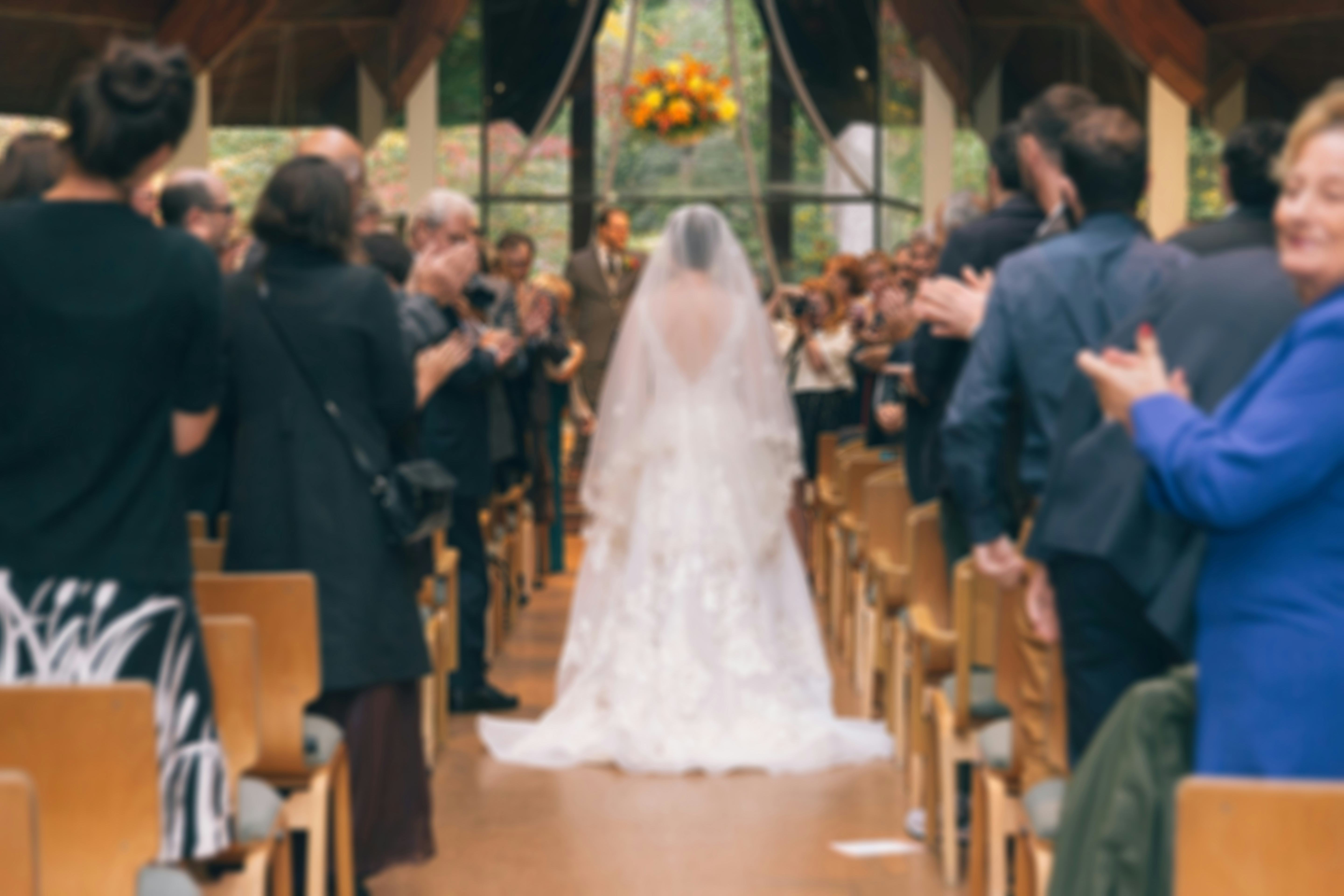 18 Outdated Wedding Traditions You Don't Have To Follow