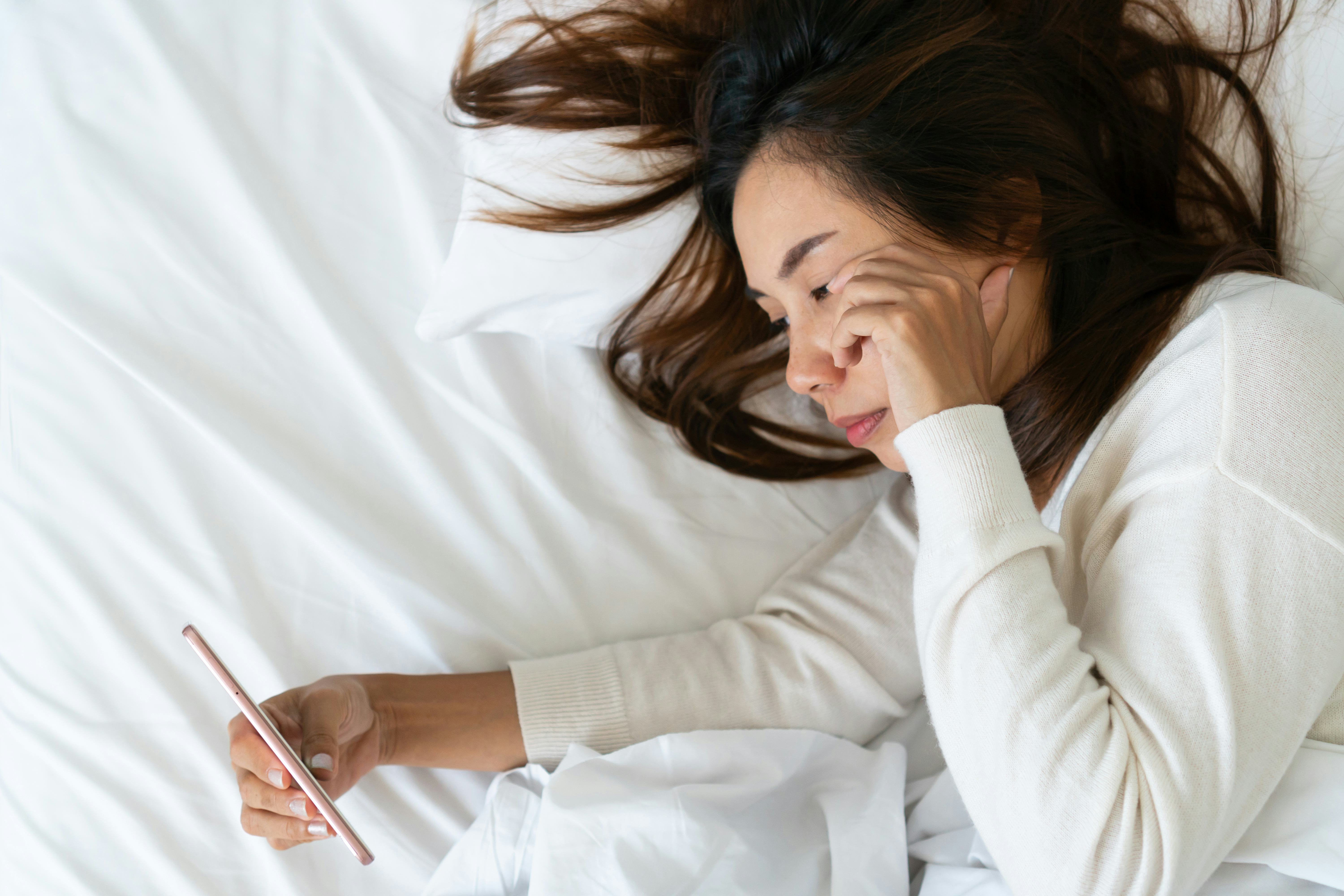 How Waking Up Later Affects Your Brain
