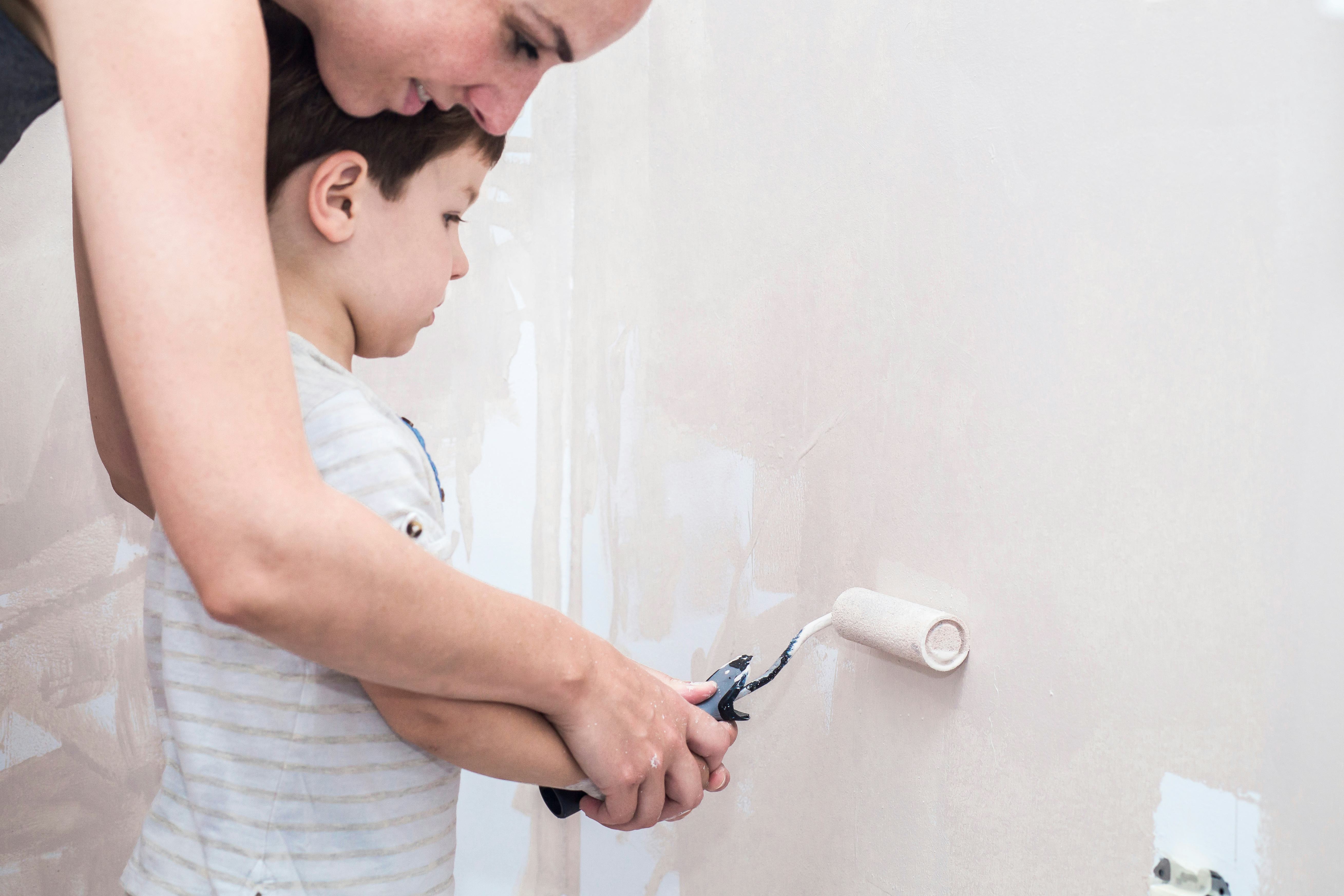 9 Ways To Support Children Who Are Insecure, Because Self-Worth Is Key