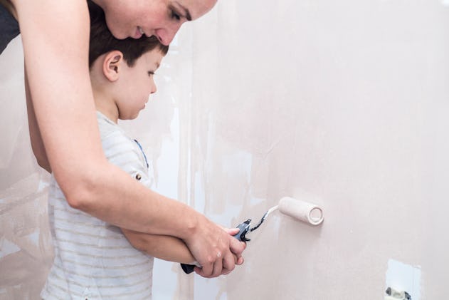 9 Ways To Support Children Who Are Insecure, Because Self-Worth Is Key