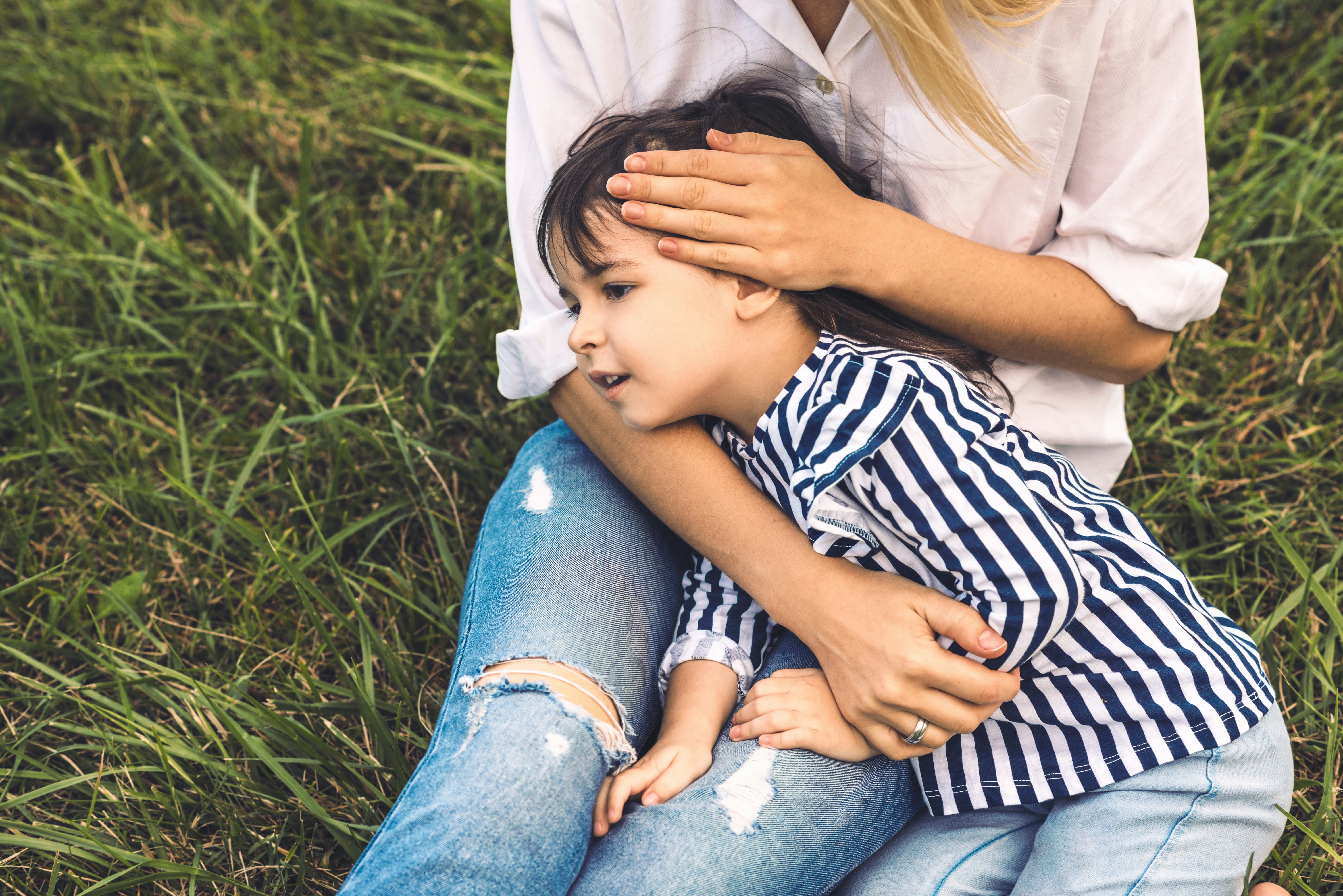 How Cuddling Can Help Sensitive Kids, According To An Expert