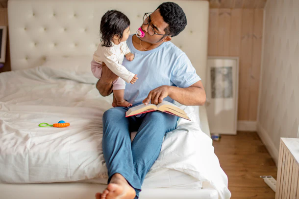 Ways Dads Can Help When Mom Goes Back To Work, According To 15 Parents