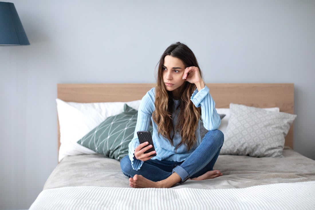 Why Someone Says They're Not Ready To Date, According To Experts