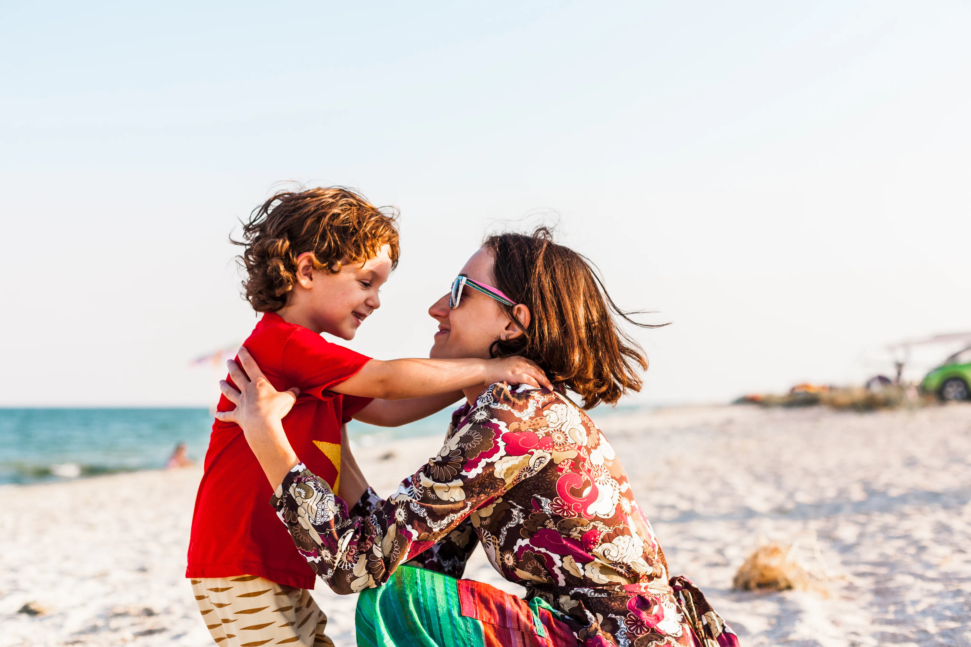 8 Signs Your Kid Is Attached In The Sweetest Way To You
