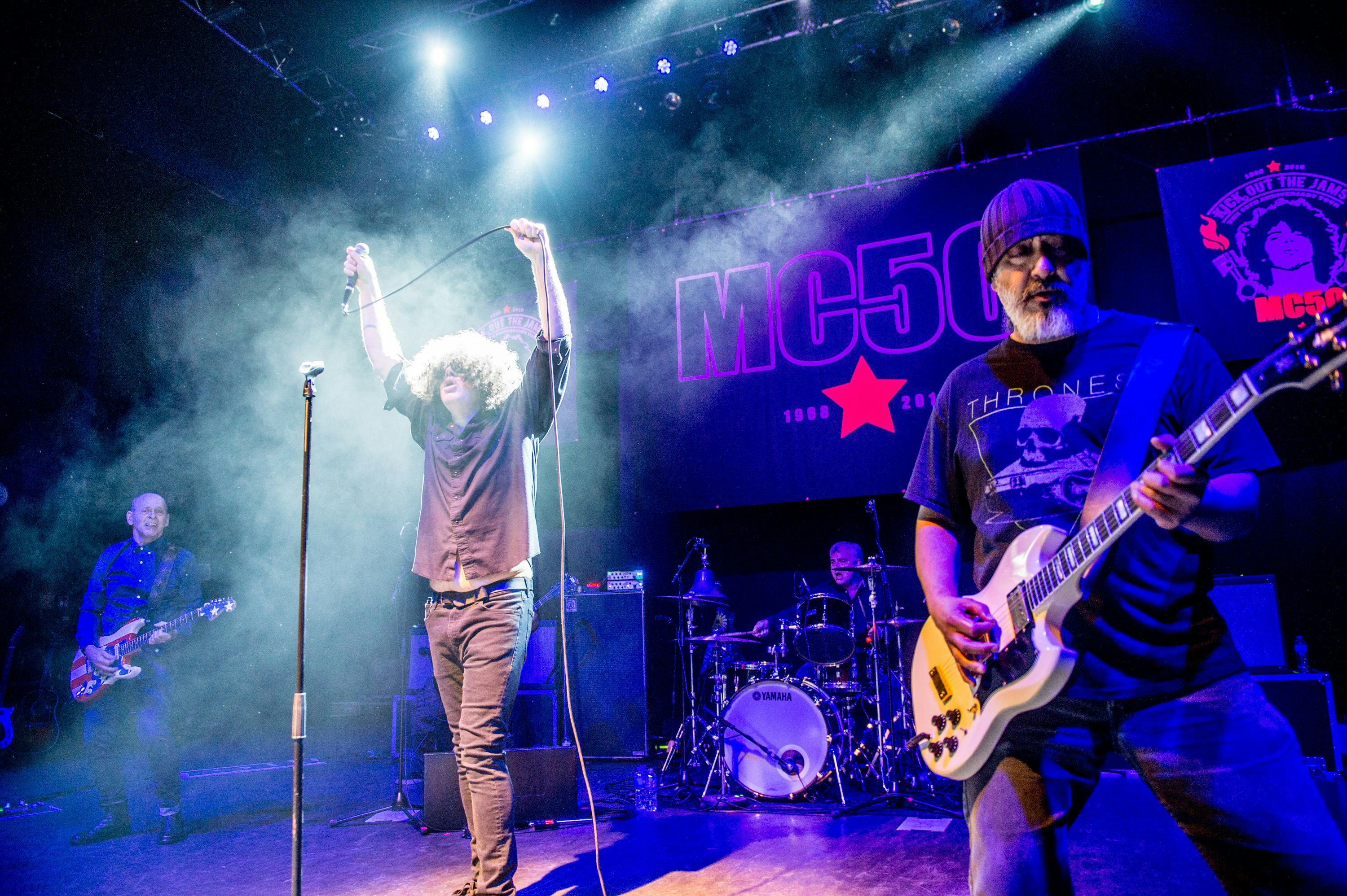 An Alphabetical List of 105 ’90s Alternative Bands That Still Exist