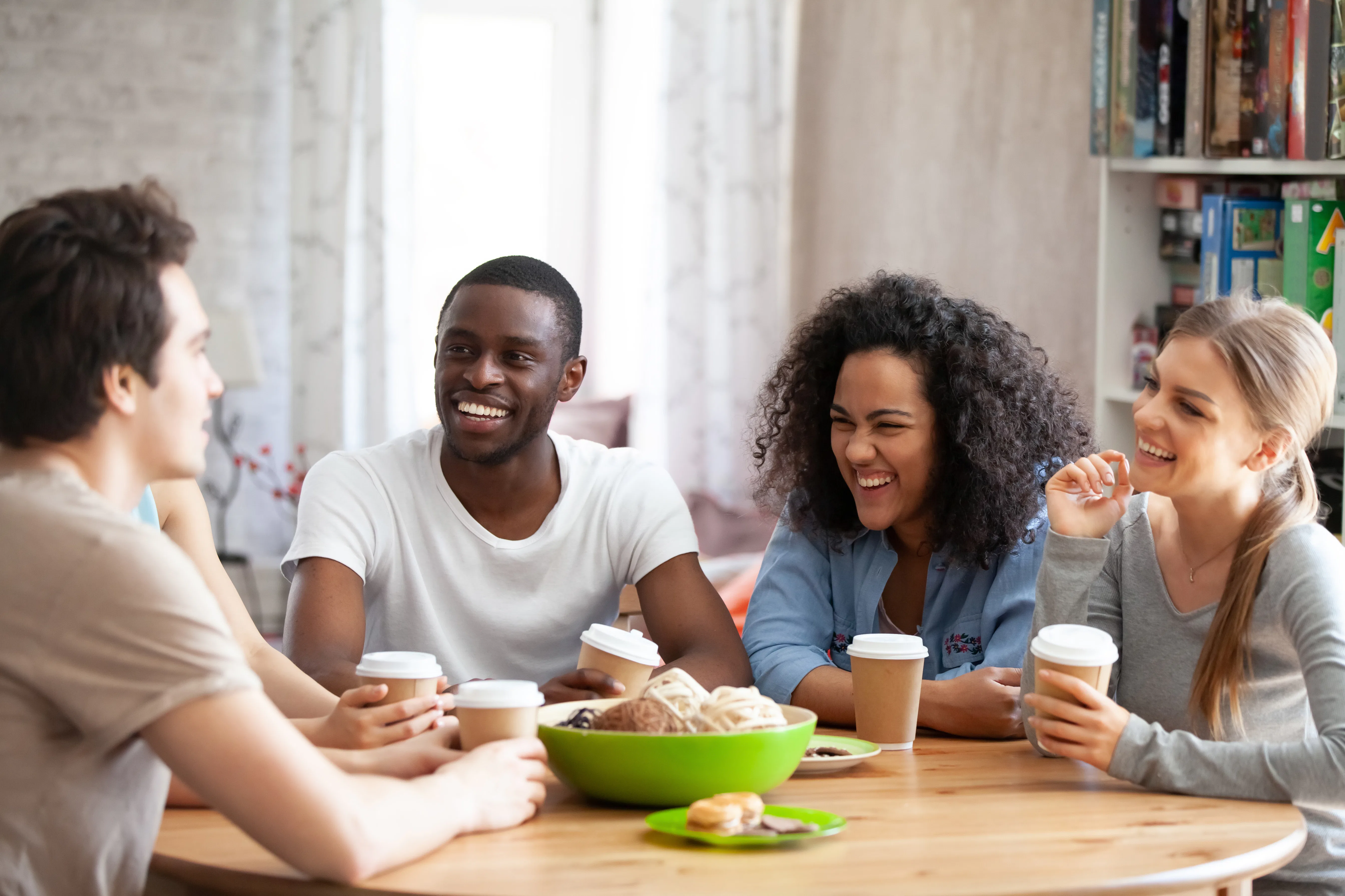 11 Questions To Ask On A First Date, According To Experts