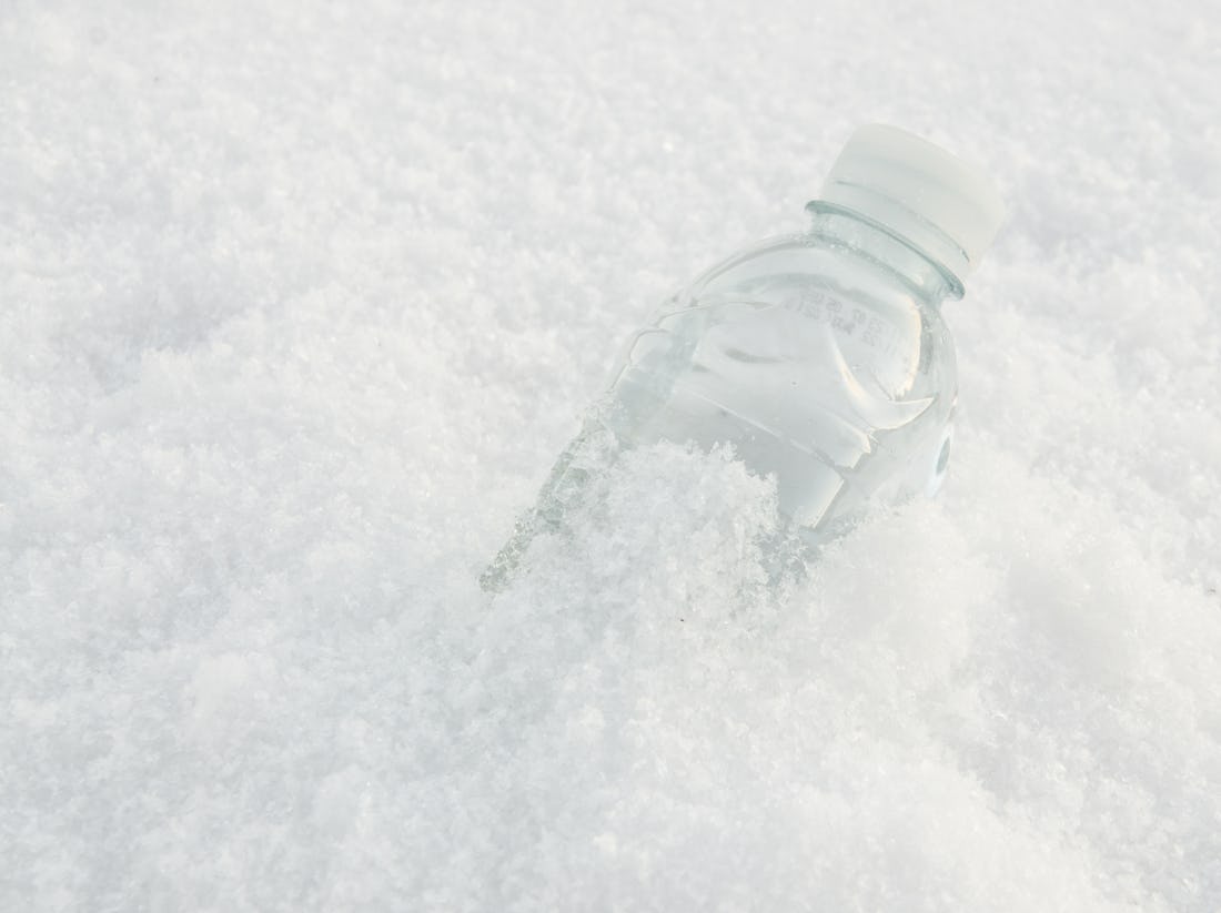 11 Cold Weather Science Experiments To Try This Winter