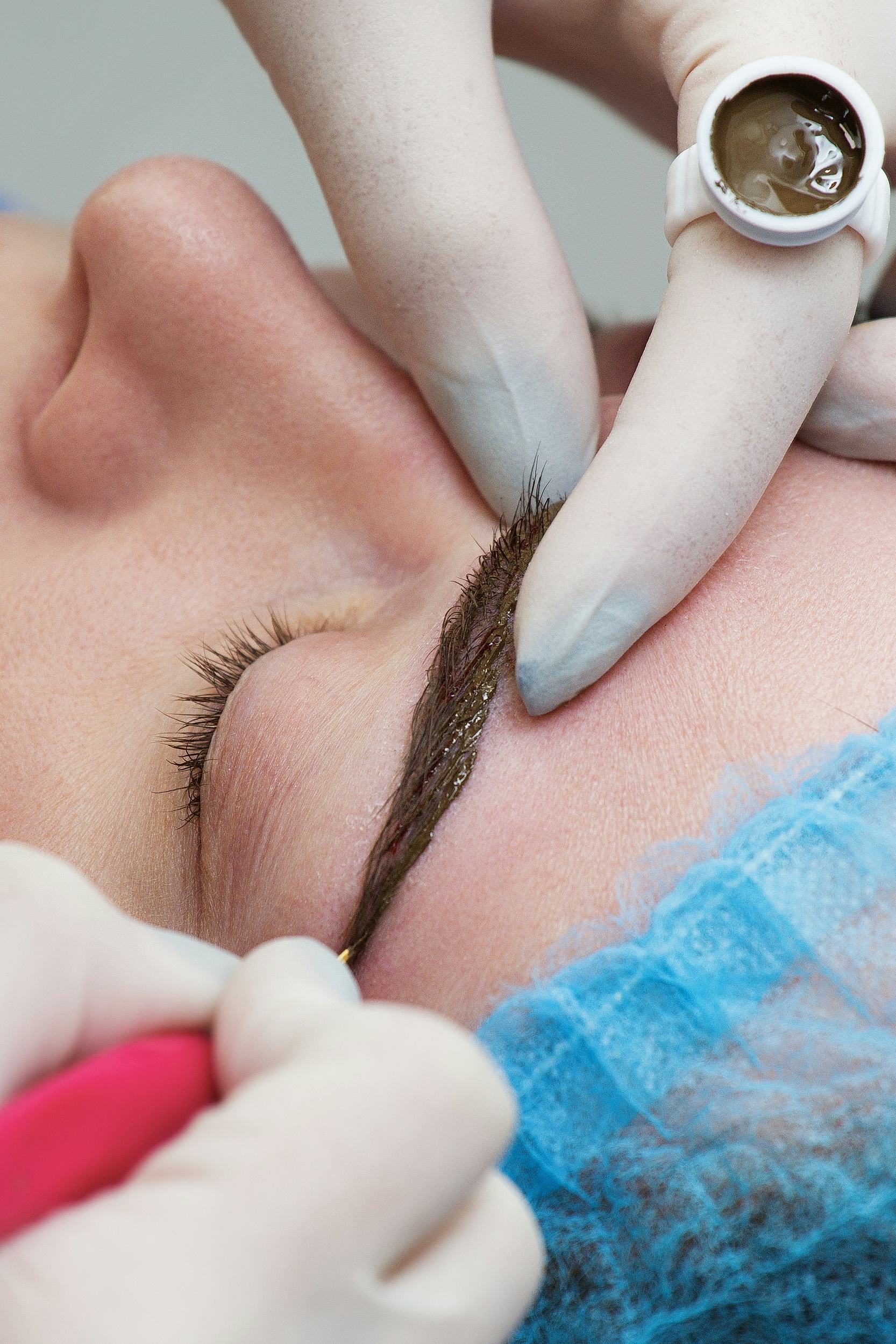 Microblading Eyebrows: 5 Procedures That Give Similar Results