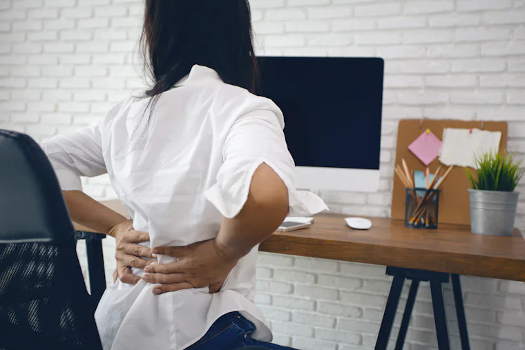 Does Ovulation Make Your Back Hurt? A Doctor Explains