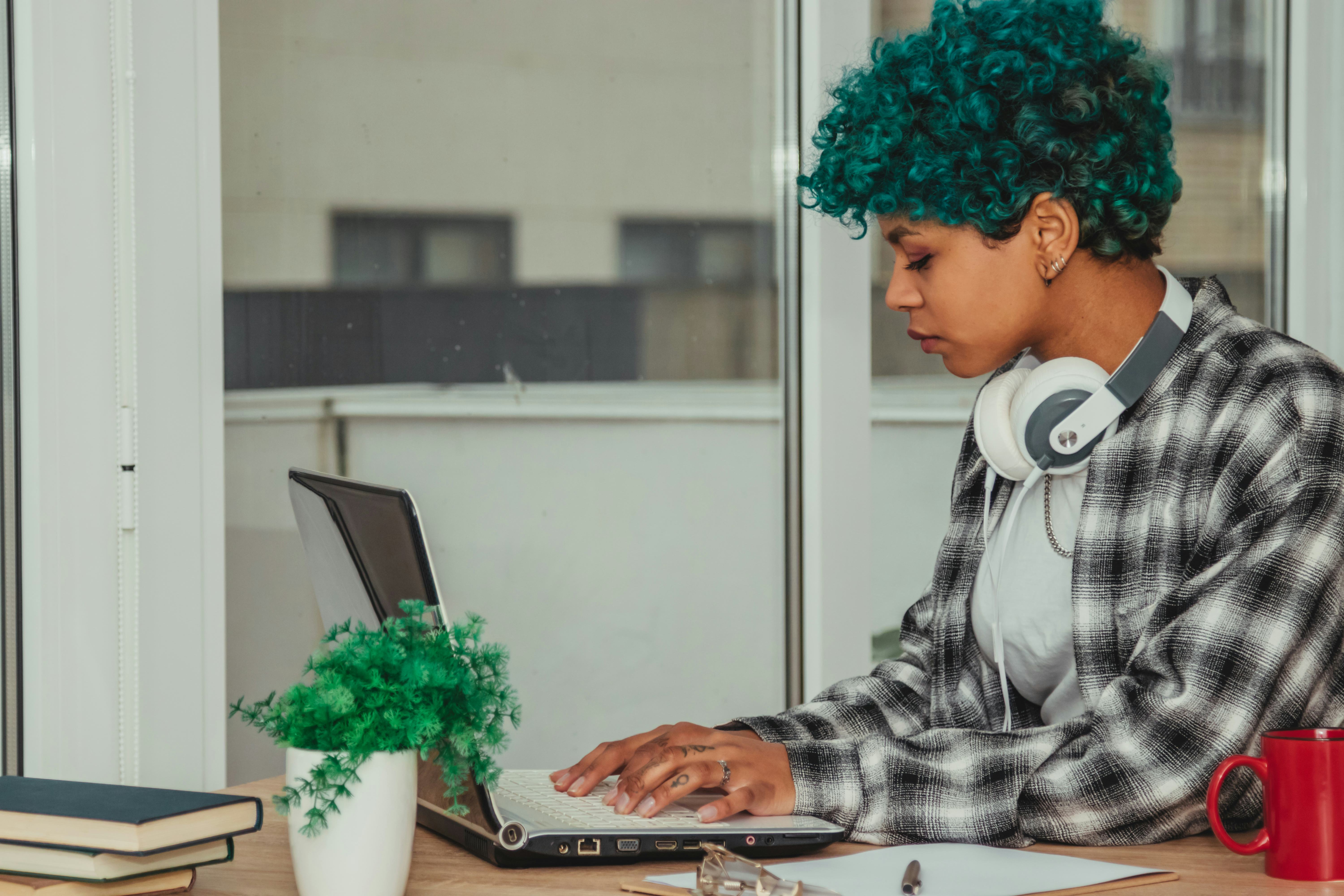 How To Cope With Loneliness During The Coronavirus Outbreak