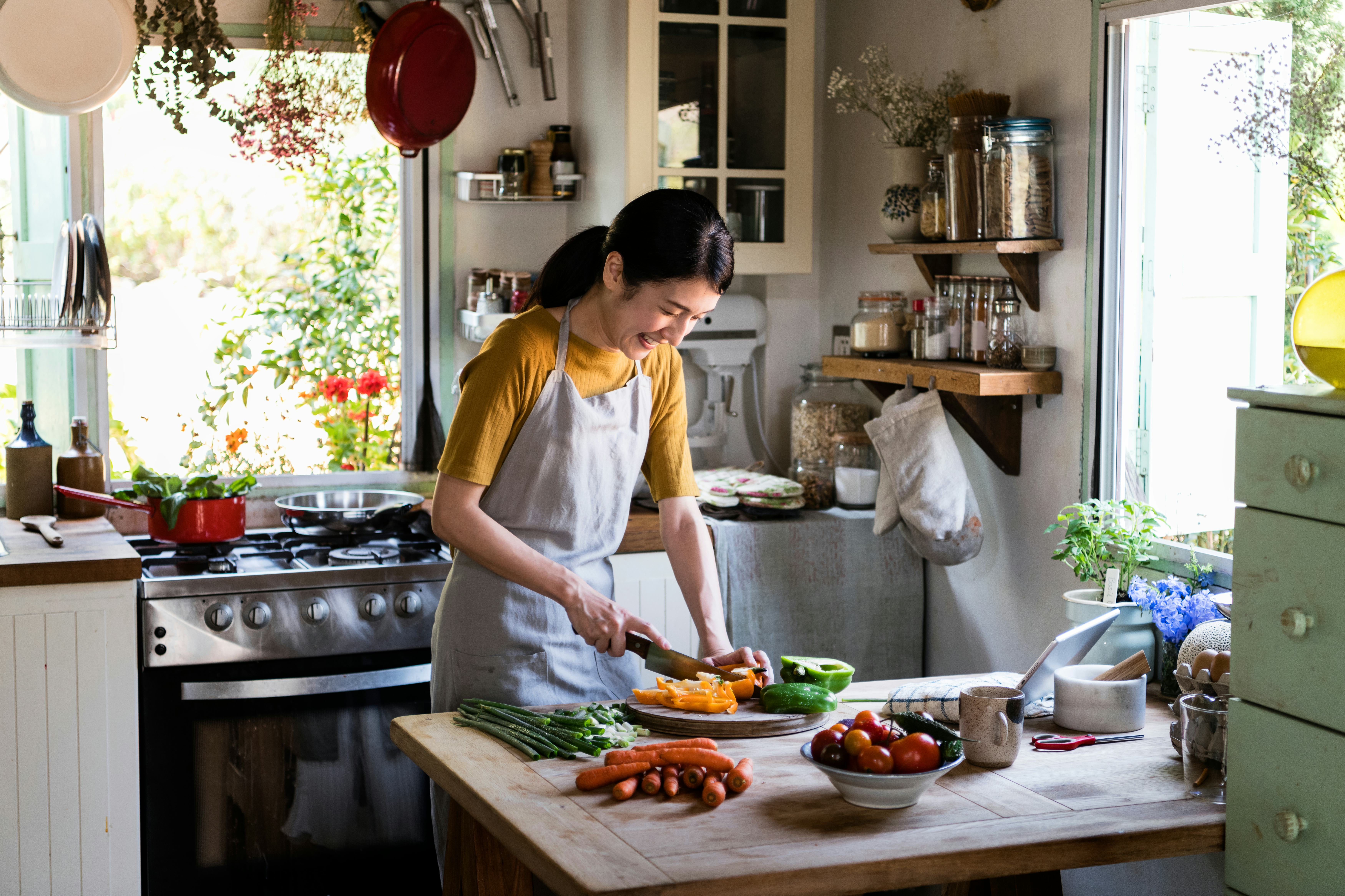 What Is Culinary Therapy & How Can You Practice It at Home? Two Experts ...