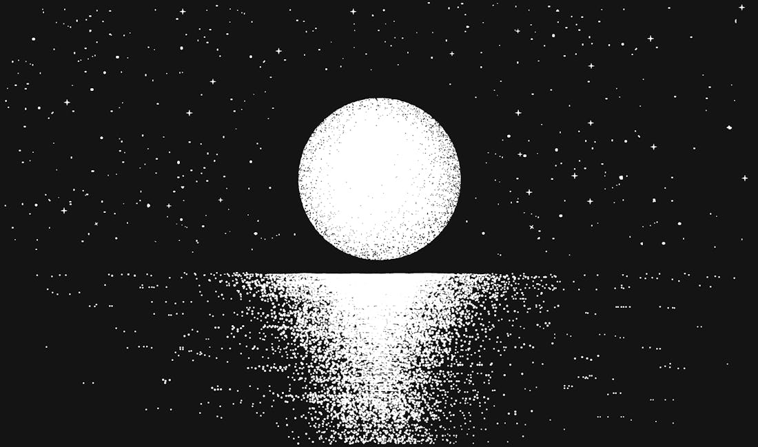 Full Moons Vs. New Moons: The Biggest Astrological Differences