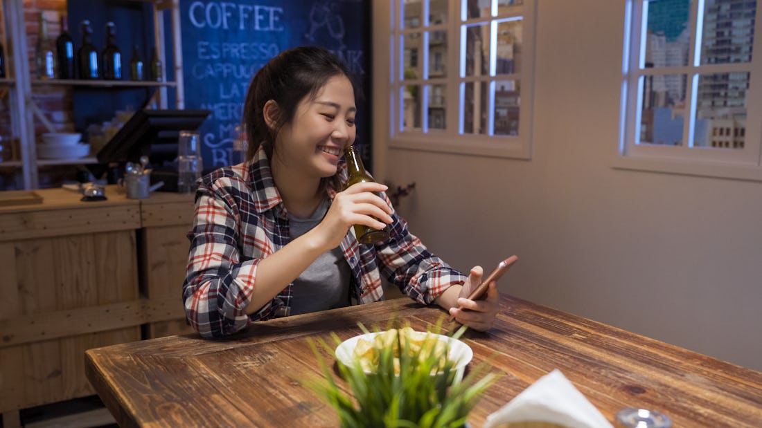 75 Funny Dating App Conversation Starters