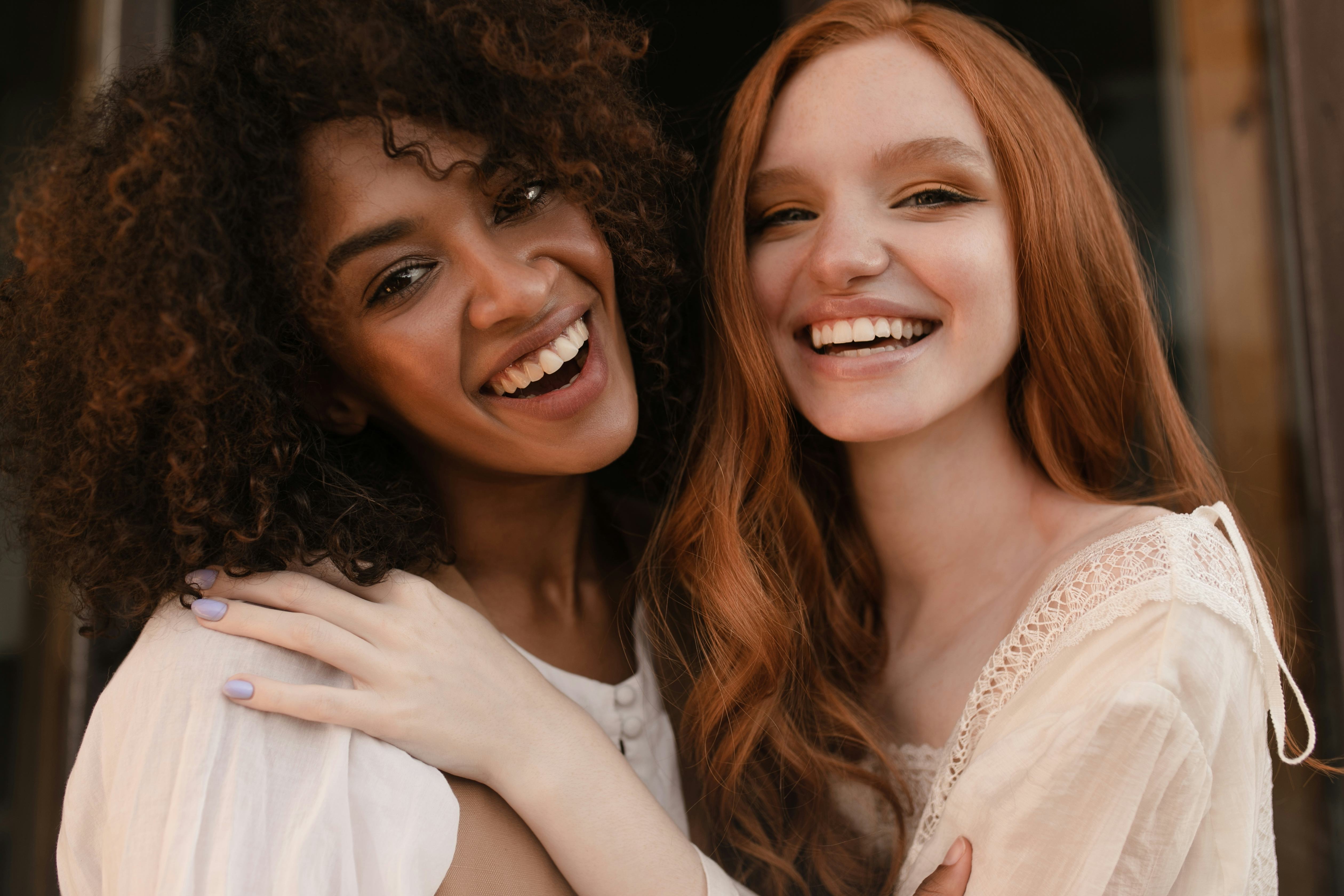 13 Words That Describe Best Friends When They’re The Forever Type