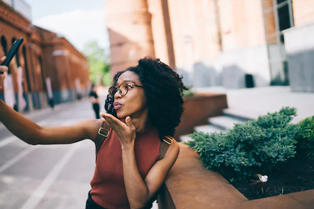 20 Freaky Texts To Send To Bae