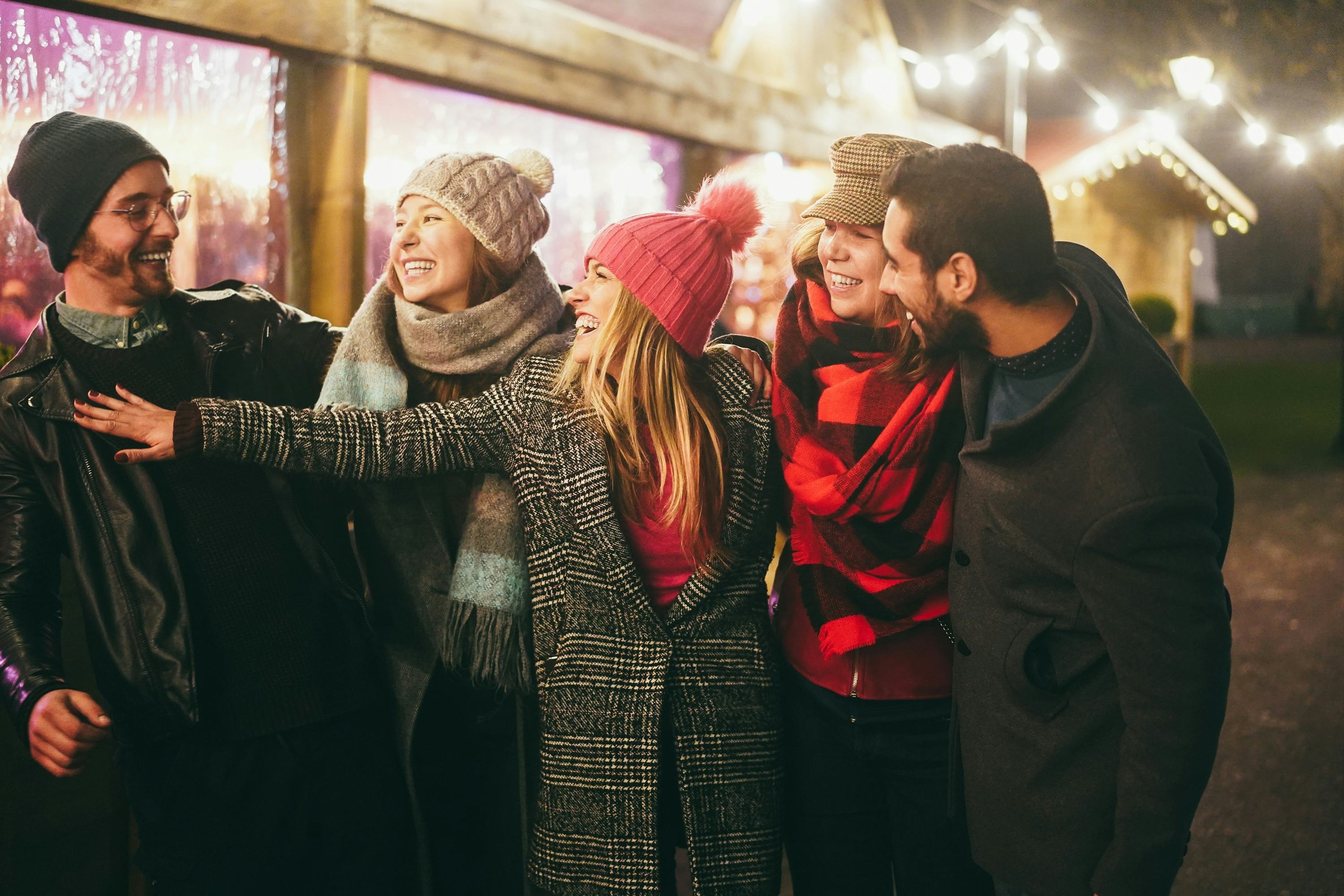 How To Catch Up With Old Friends You Haven't Seen In Years