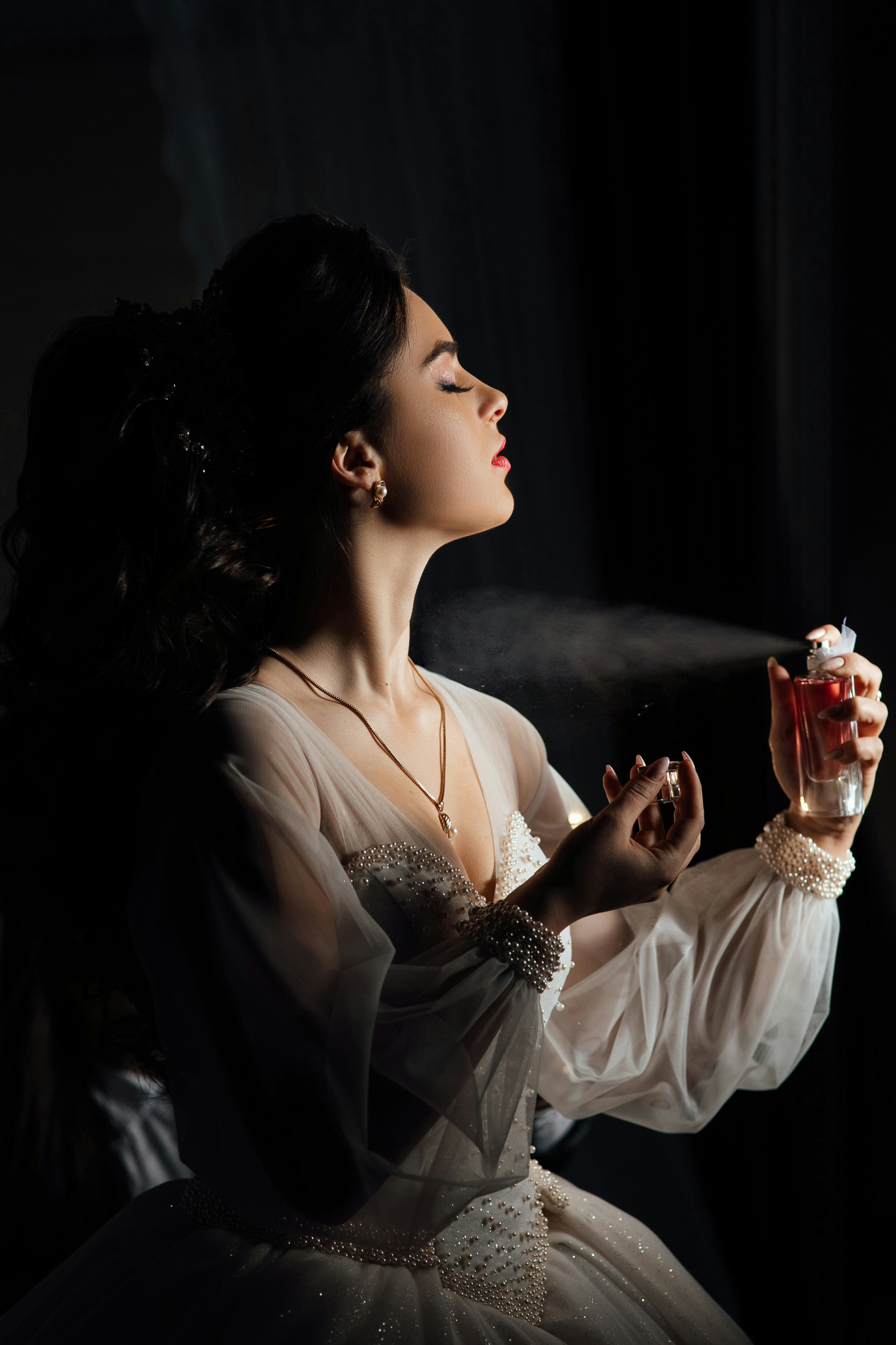 The 16 Most Romantic Perfumes Make For The Best Date Night Scent