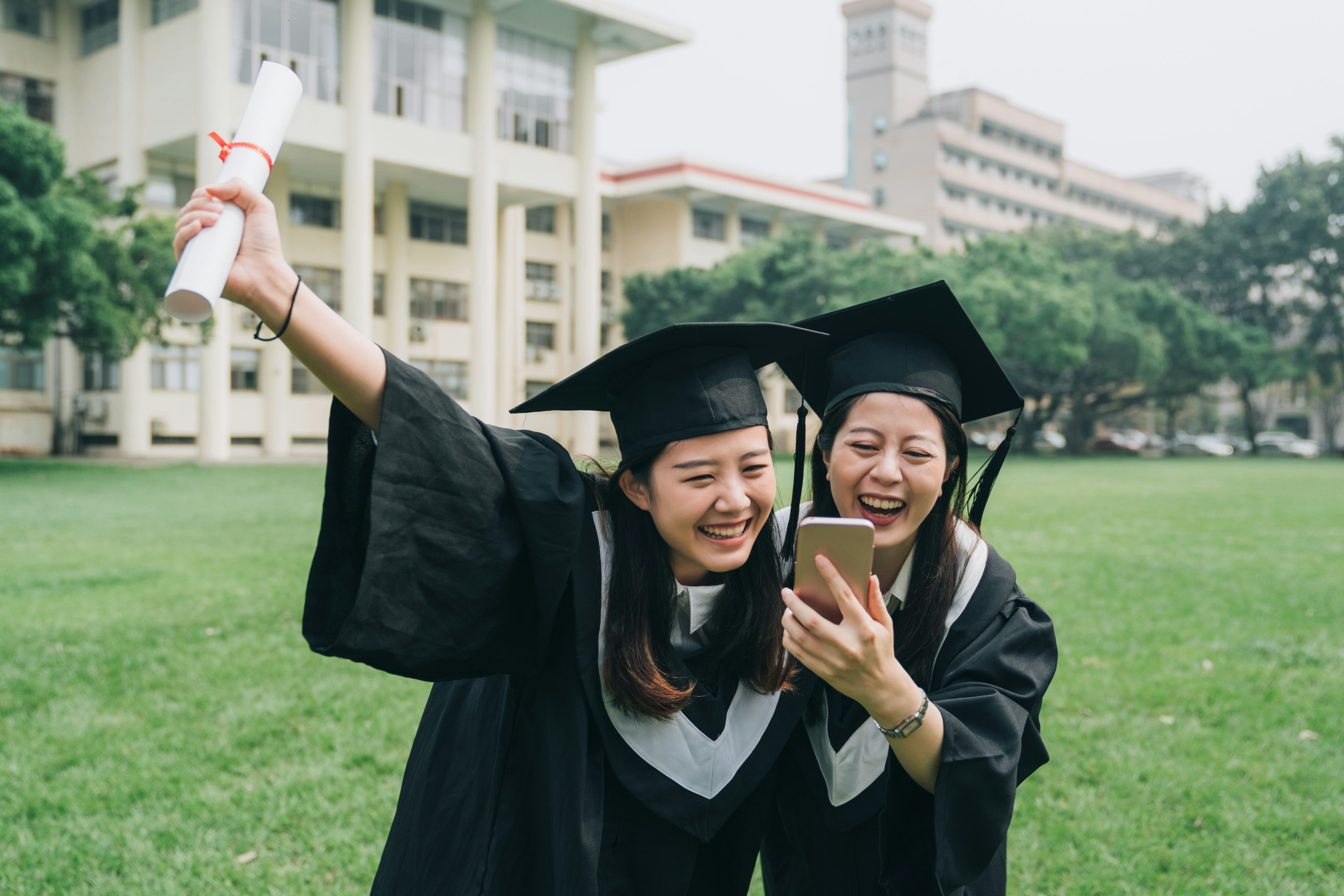 60 Graduation Puns For Instagram, If You're Feeling Witty