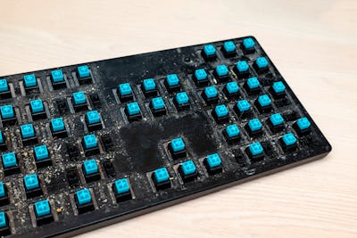 How to clean your filthy mechanical keyboard